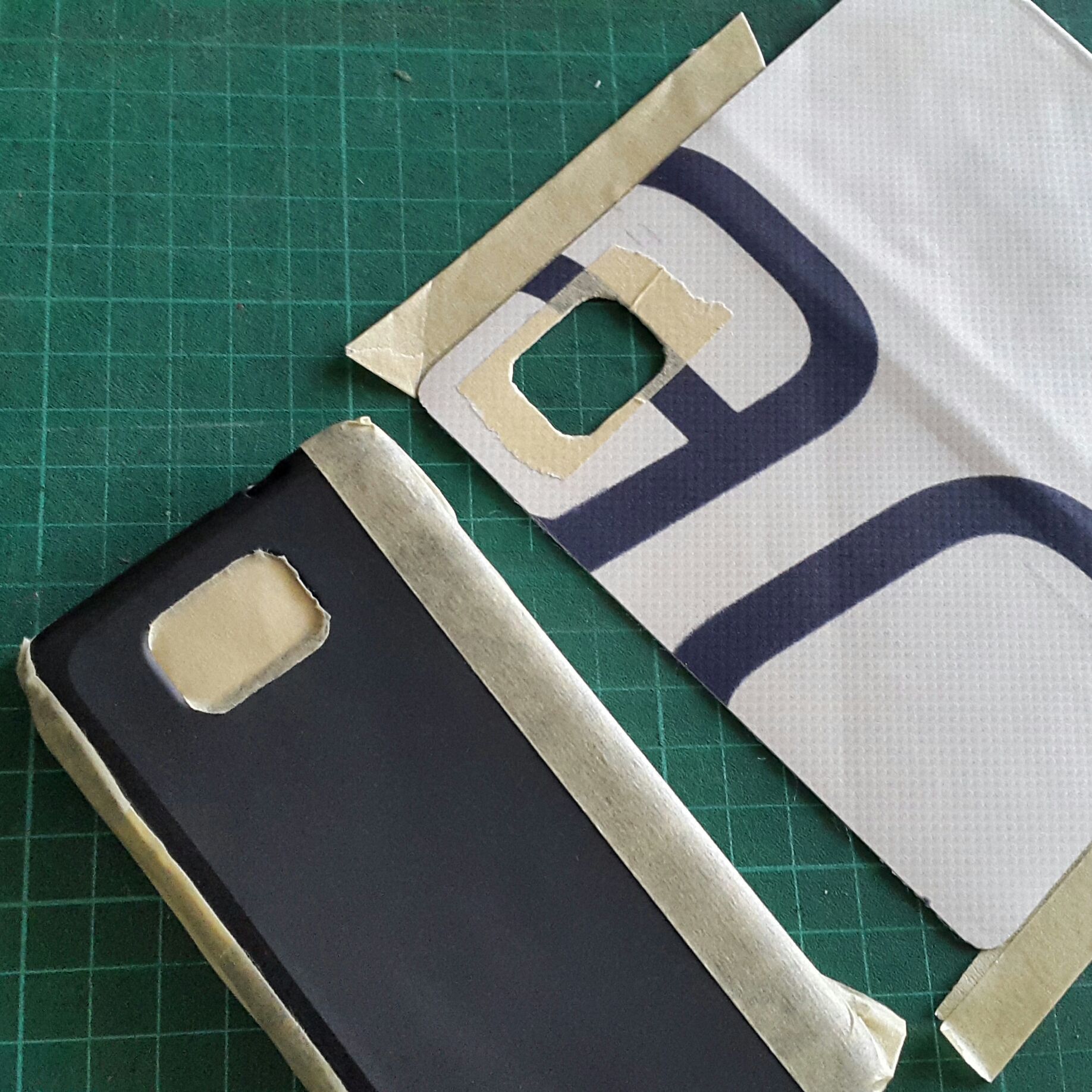 Replace Flap on Phone Case : 9 Steps (with Pictures) - Instructables