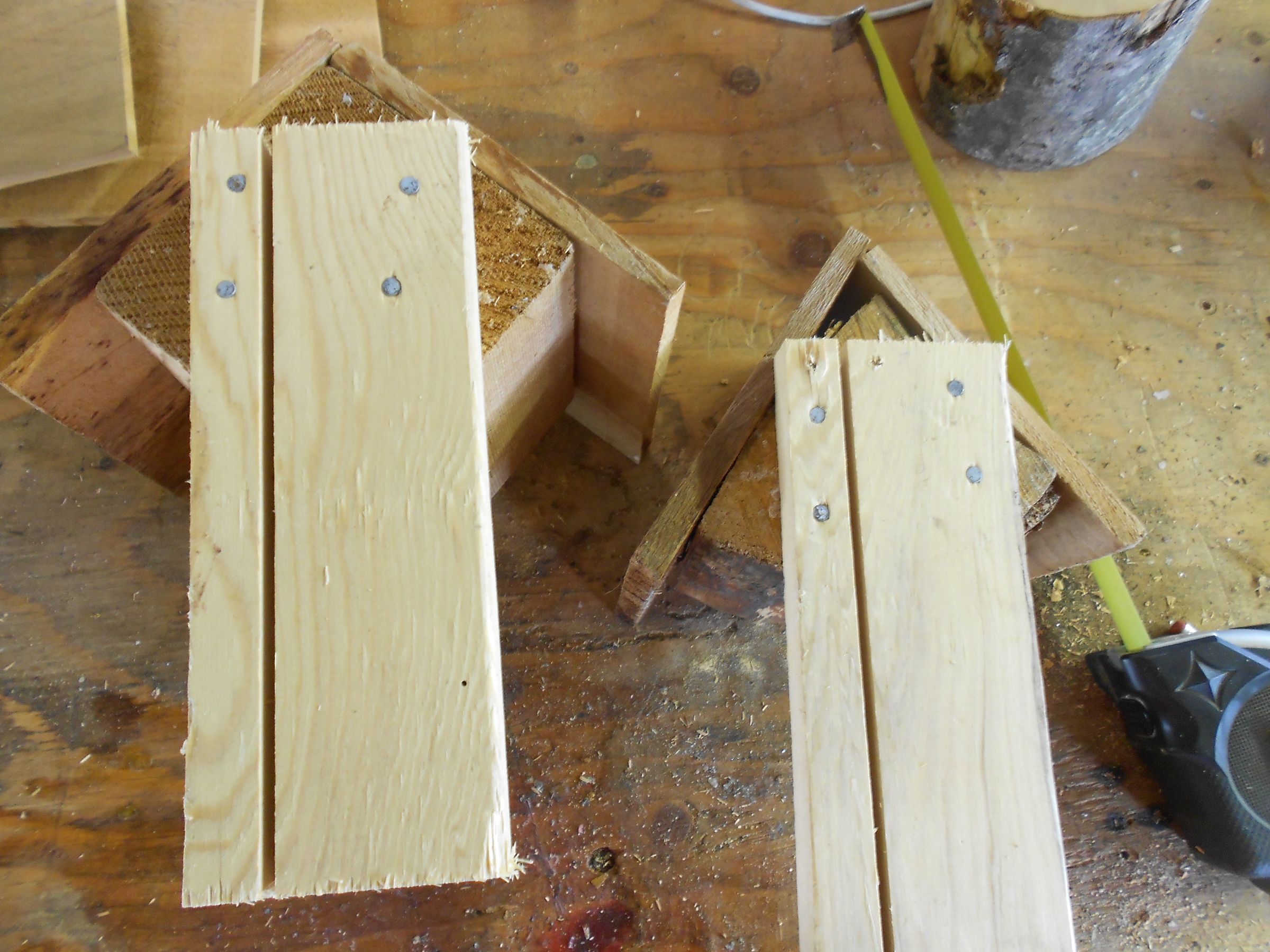 Make Your Own Little Bee Houses : 8 Steps (with Pictures) - Instructables