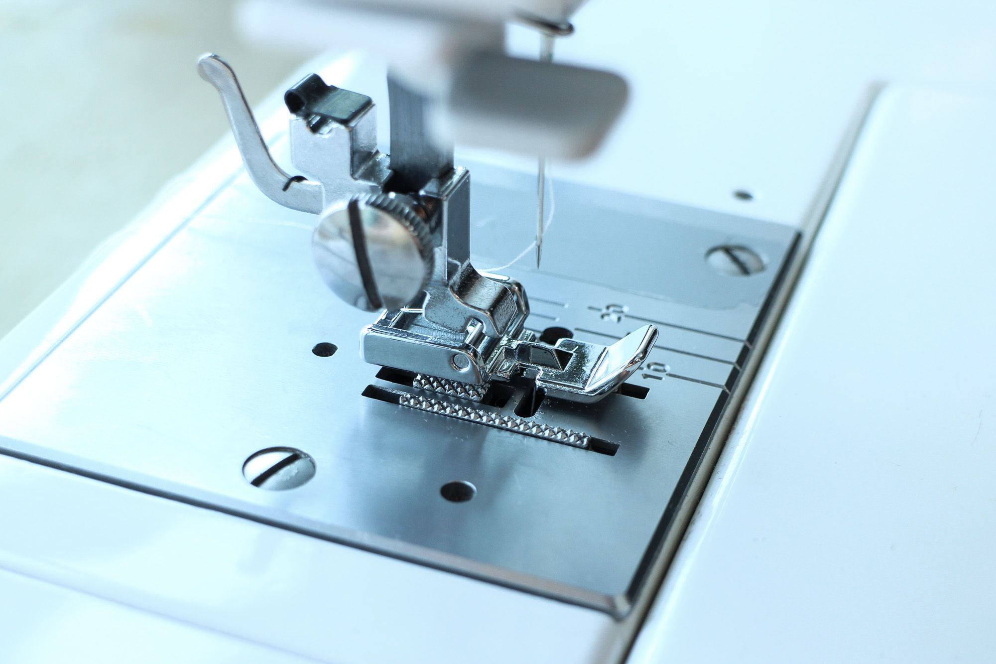 Sewing Zippers and Buttons : 11 Steps - Instructables