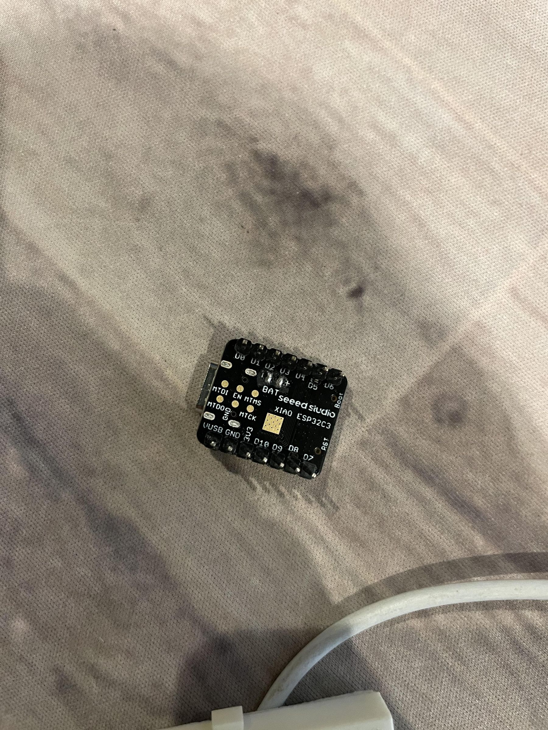 Interfacing ST7789 320x240 TFT Screen With an ESP32 : 4 Steps ...