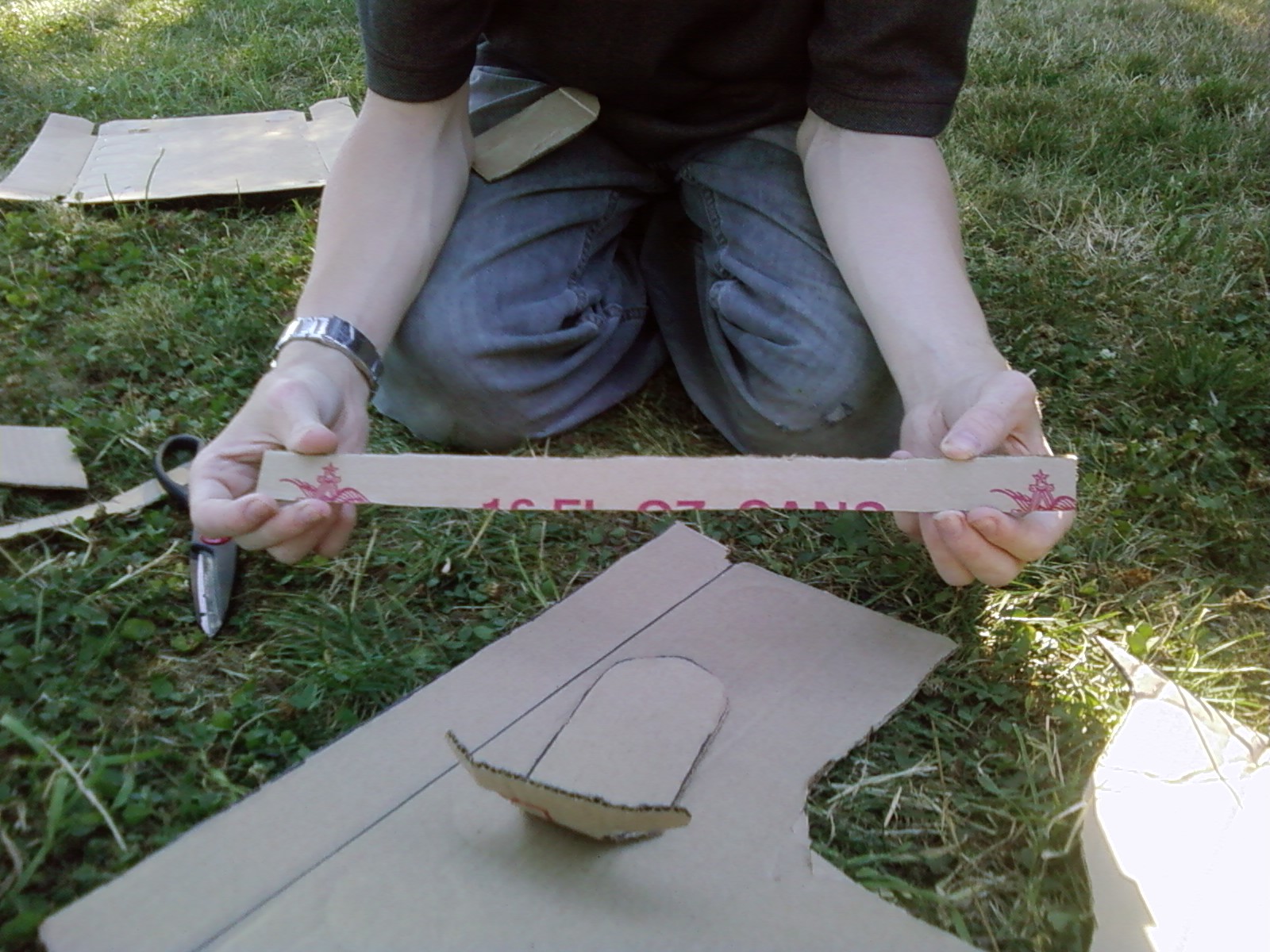 Cardboard Cell Phone Case. : 9 Steps - Instructables