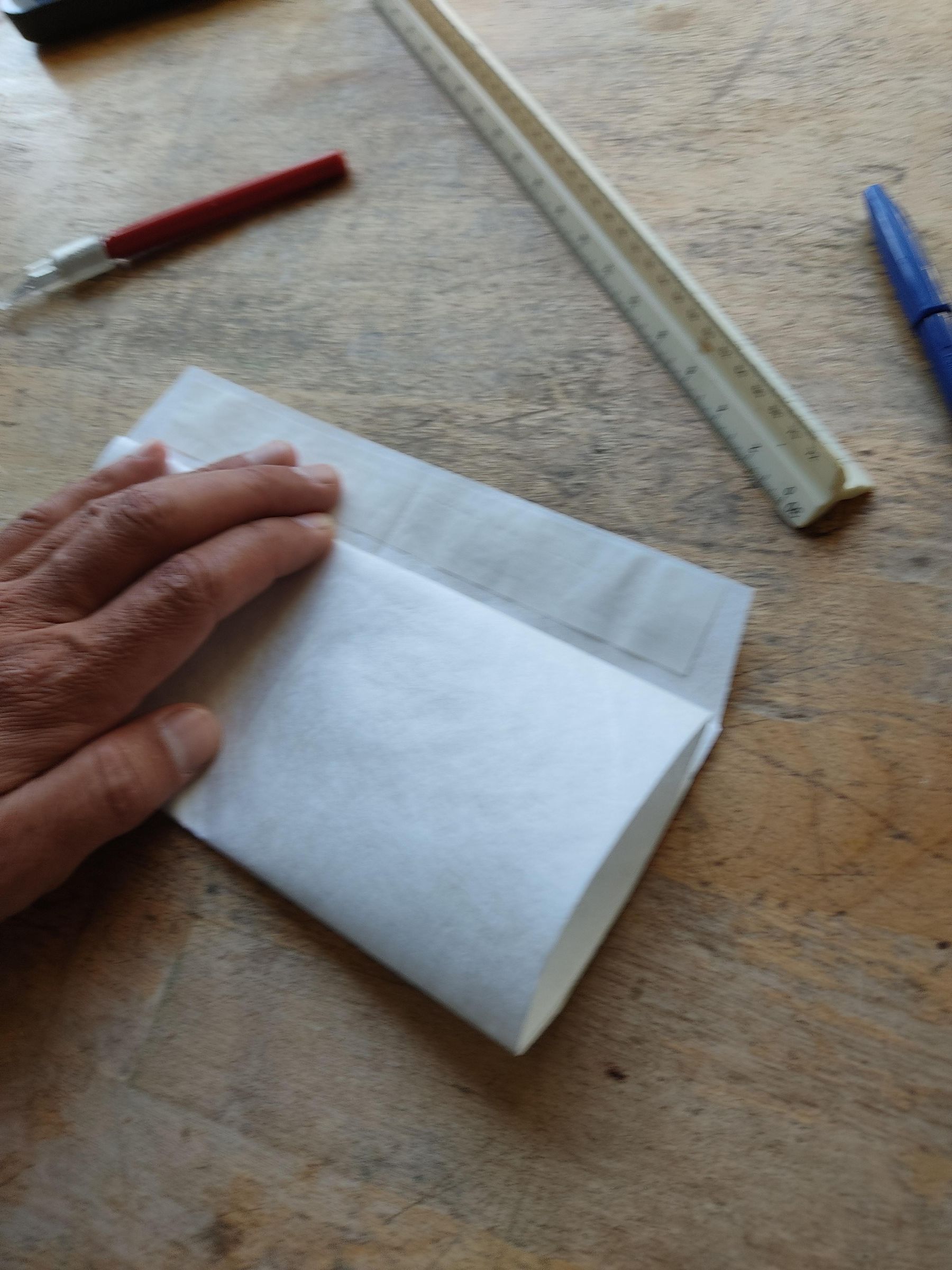 Tyvek Wallet - Smaller, Simpler, and Way Better! : 7 Steps (with ...