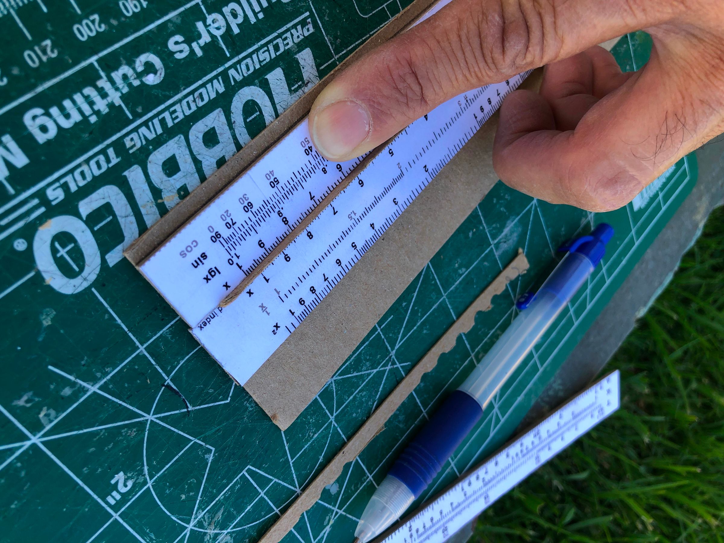 CARDBOARD SLIDE RULE : 9 Steps (with Pictures) - Instructables