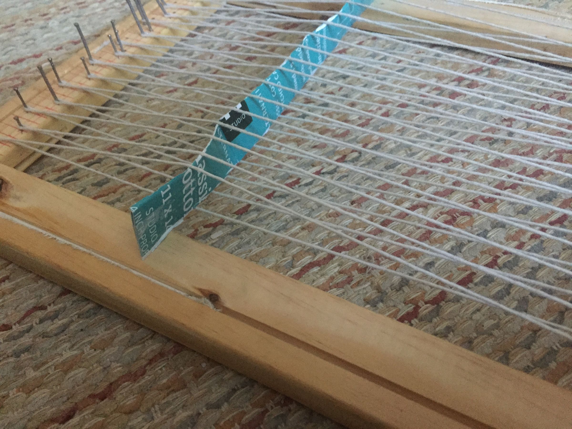 Super Easy Loom : 7 Steps (with Pictures) - Instructables