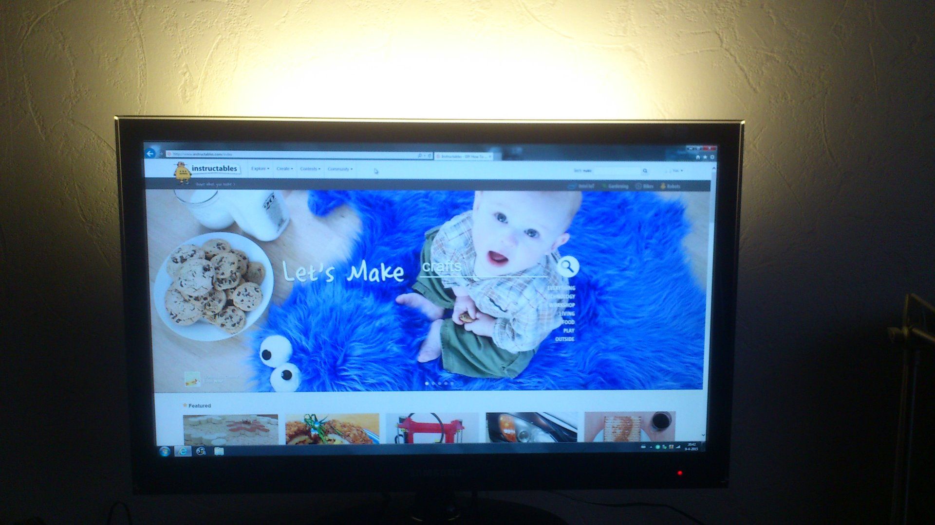 LED Strip Bias Lighting : 4 Steps (with Pictures) - Instructables