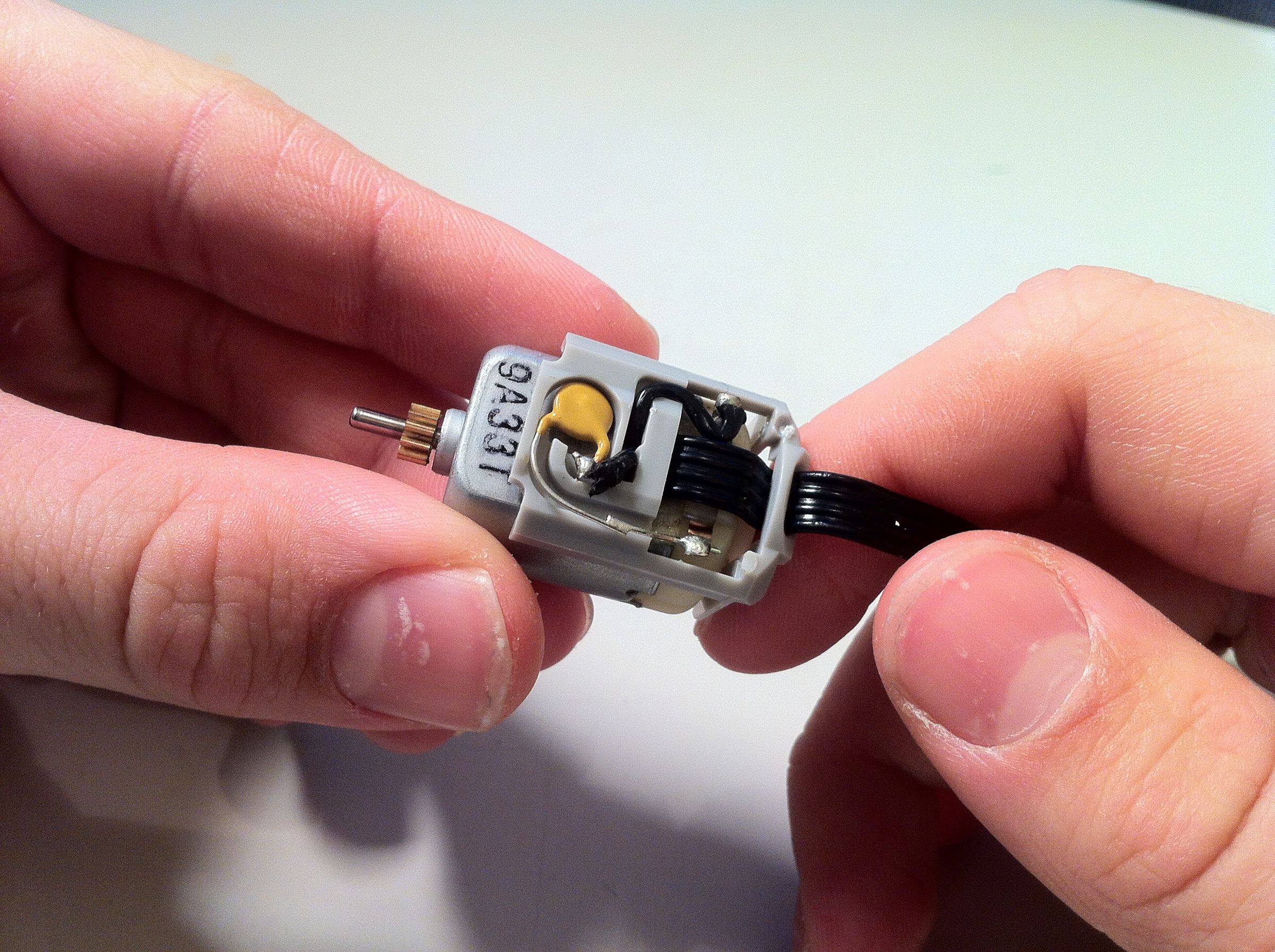 Change LEGO Power Functions Motor Wiring - Arduino : 8 Steps ...