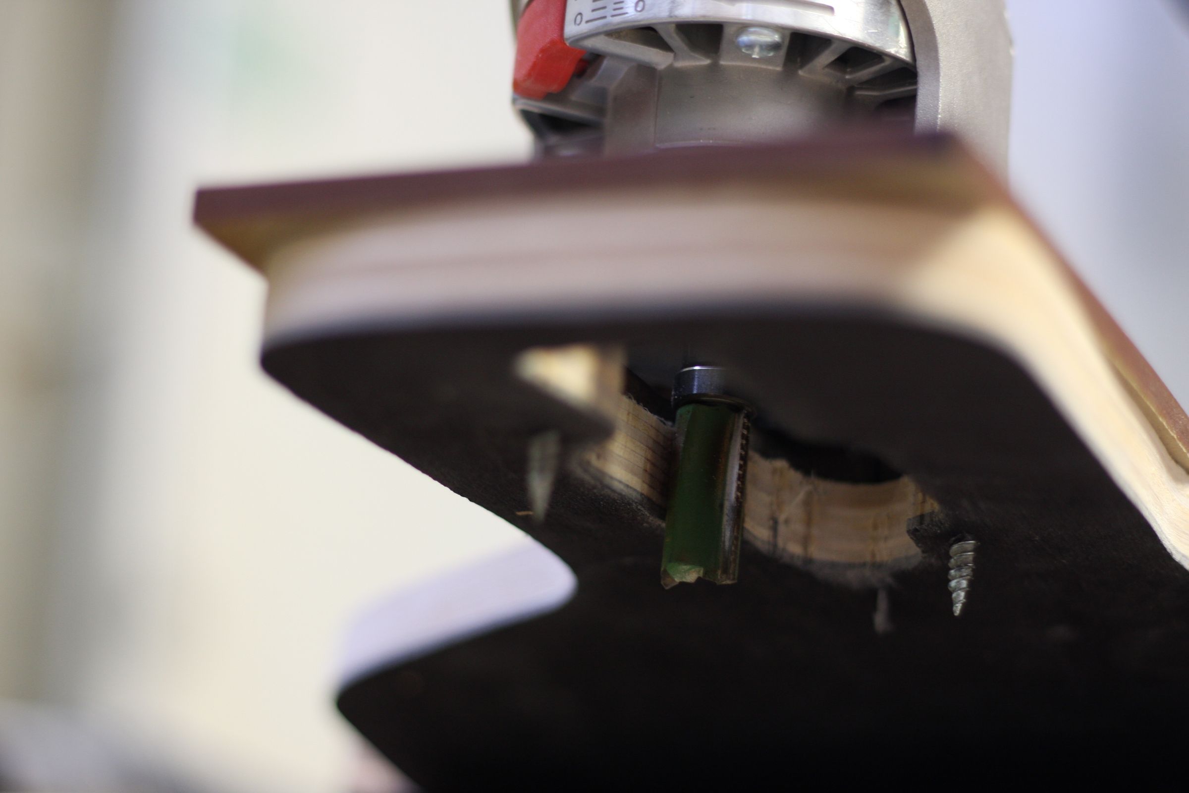 Drop Through Truck Holes : 4 Steps (with Pictures) - Instructables