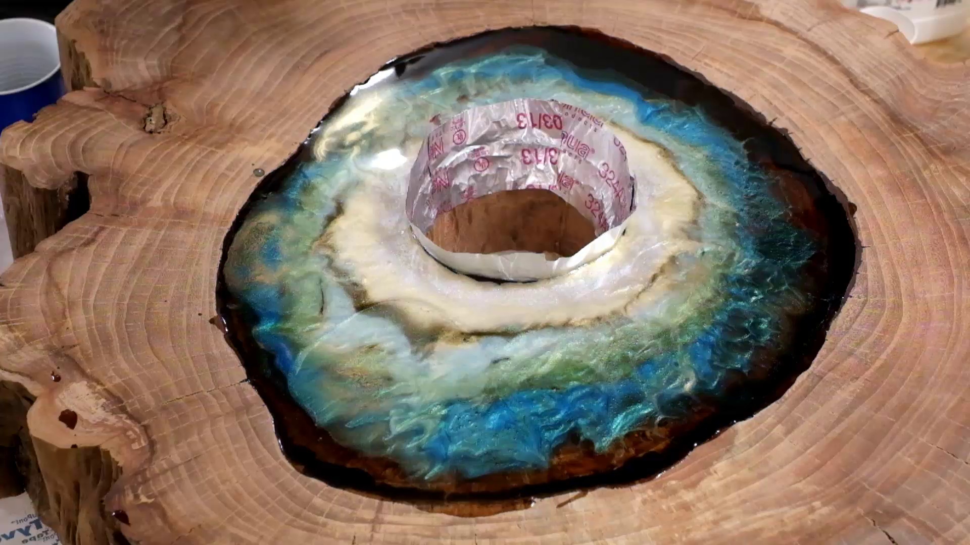 Wood & Resin Geode Table : 8 Steps (with Pictures) - Instructables