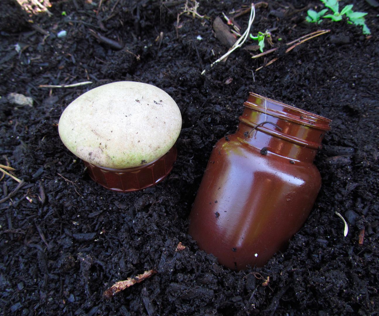 Compact Underground Secret Compartment : 3 Steps (with Pictures ...