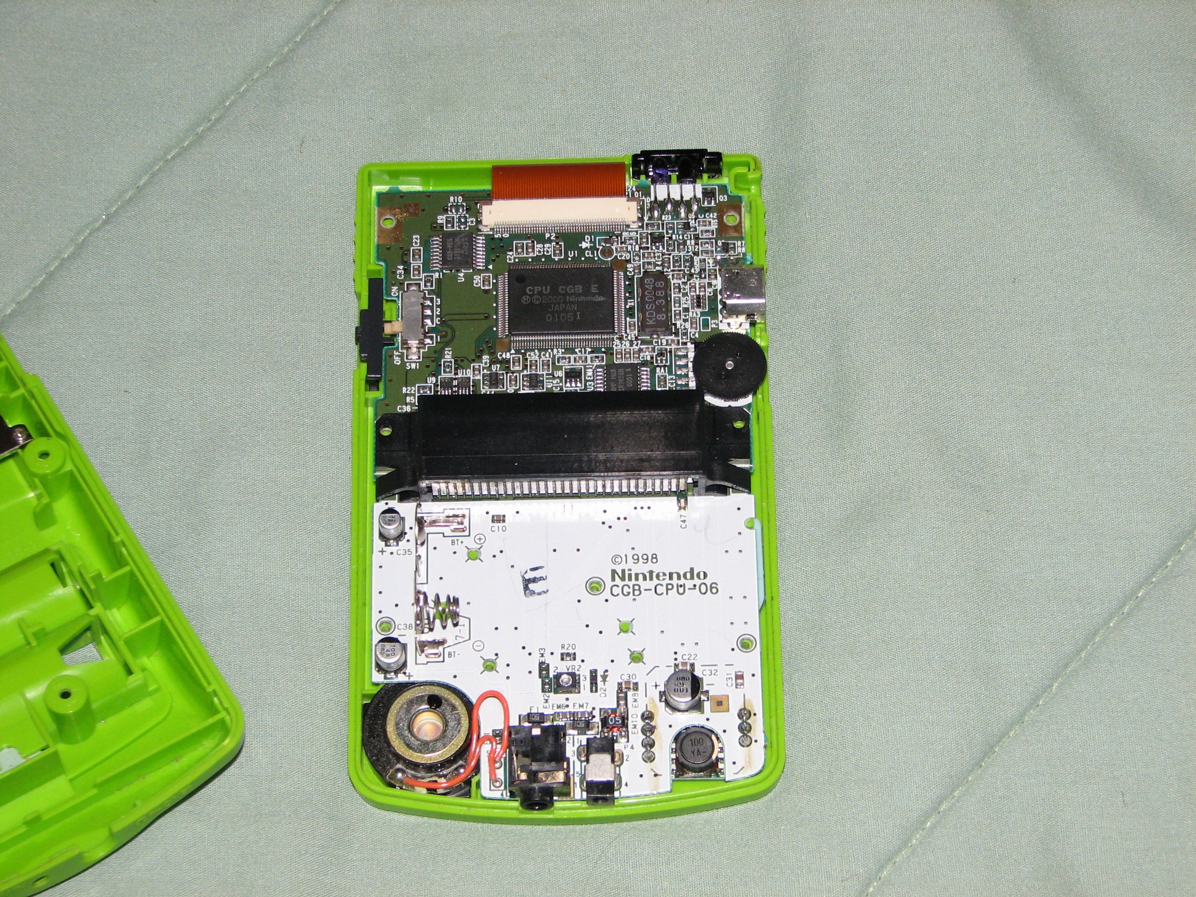 Game Boy Color Teardown - Instructables