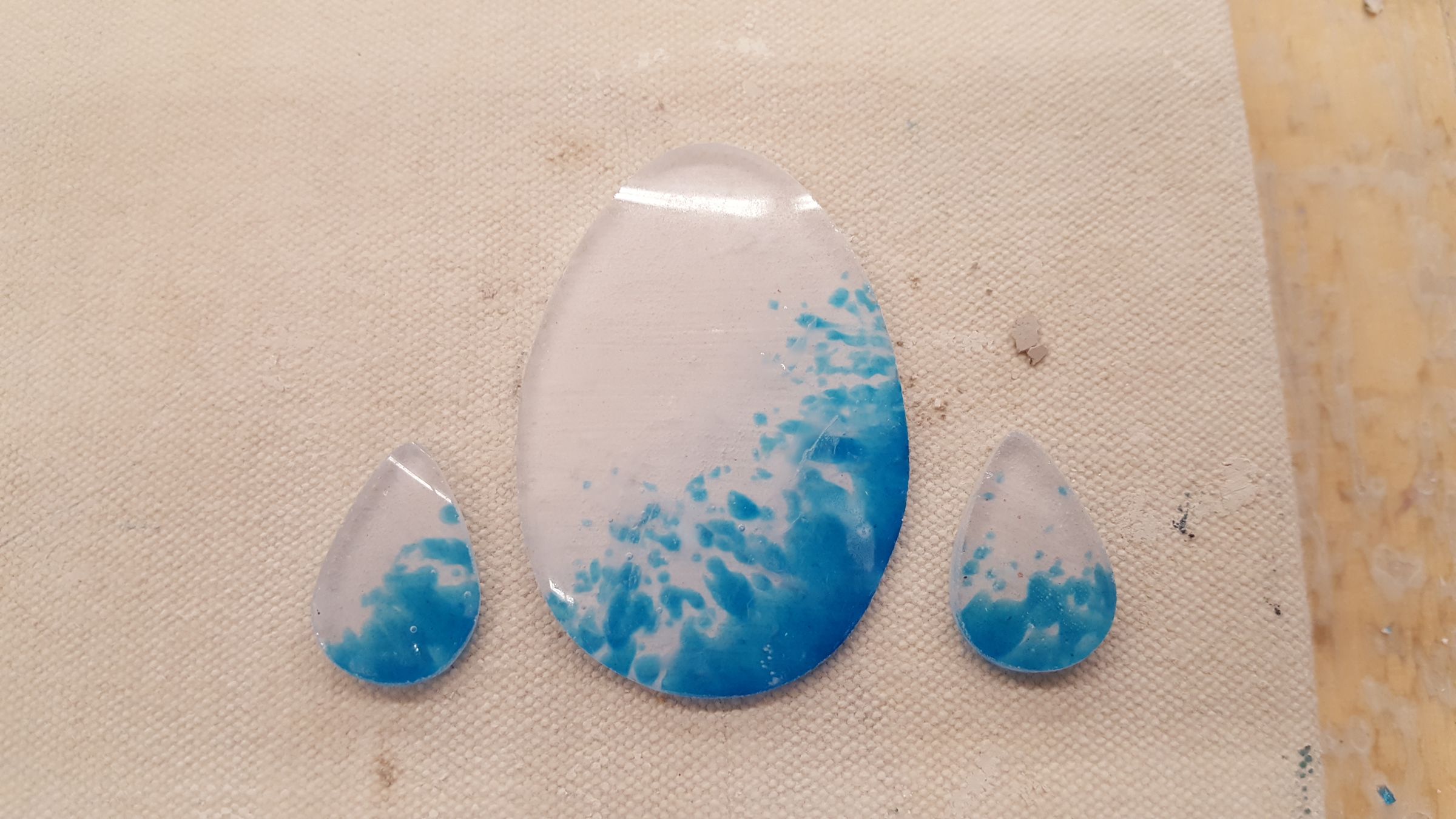 Custom Glass Jewelry- Glass Making : 7 Steps (with Pictures ...