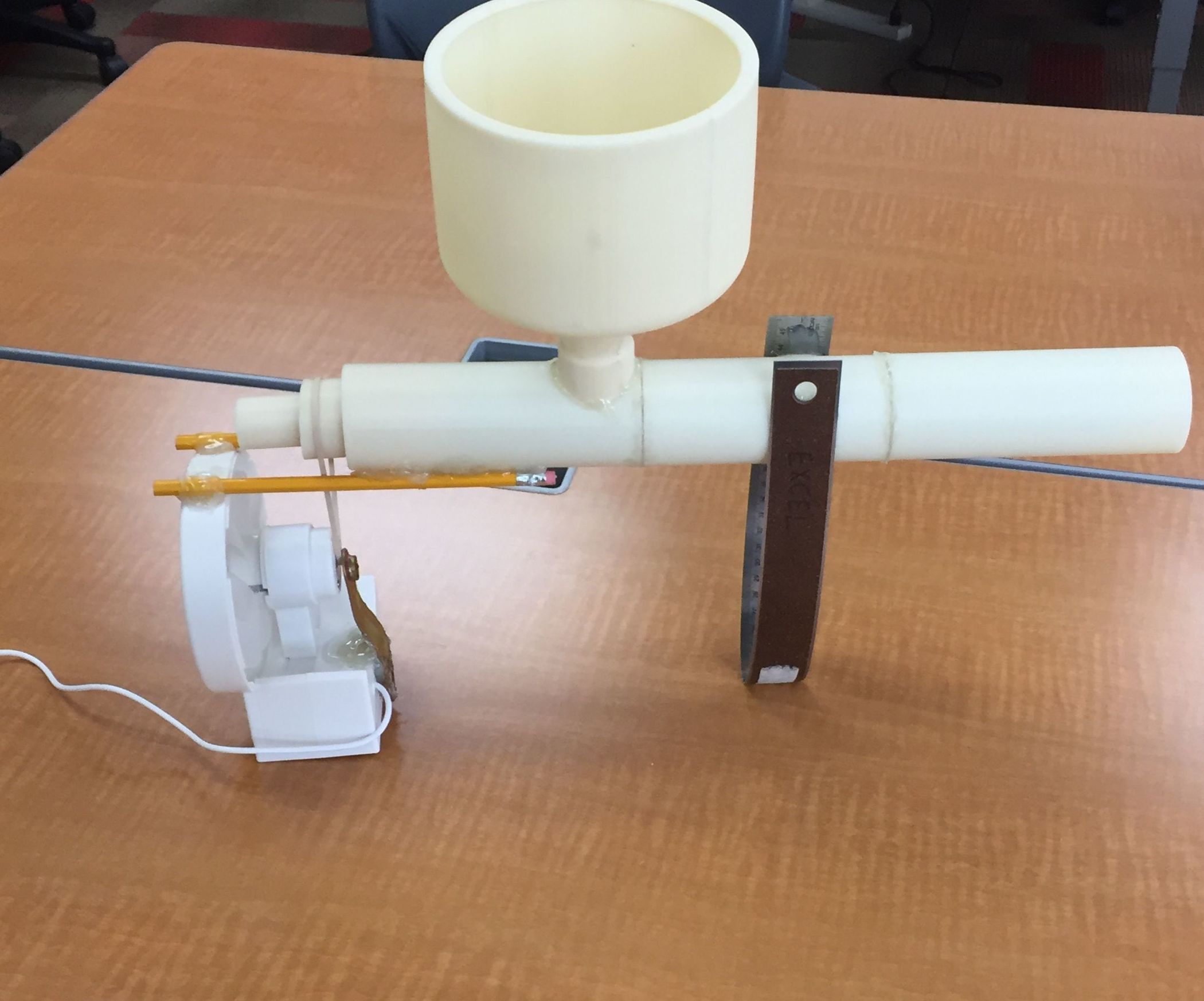 Auto 3D Printed Fish Feeder : 4 Steps - Instructables