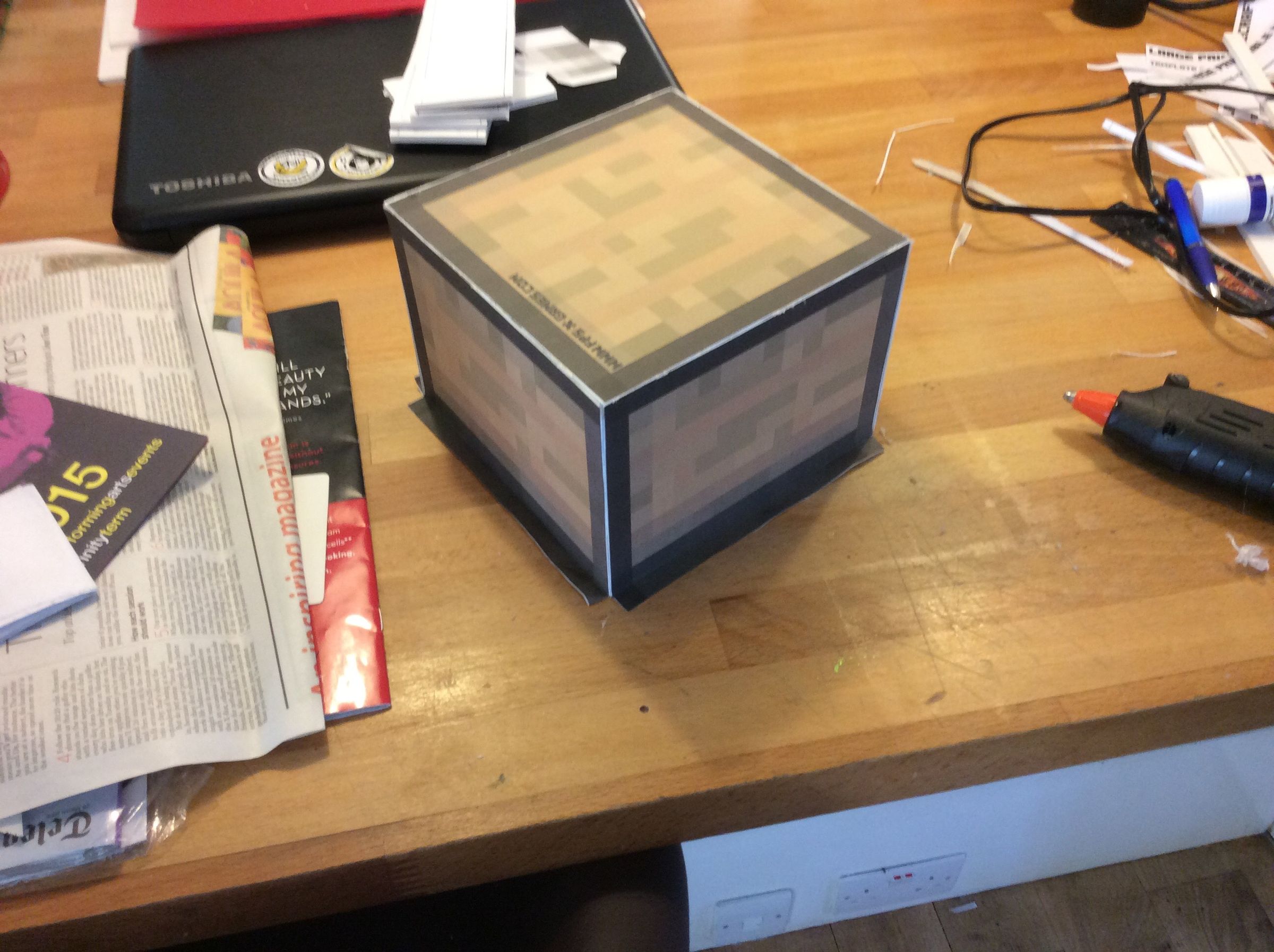 Minecraft Chest : 8 Steps - Instructables