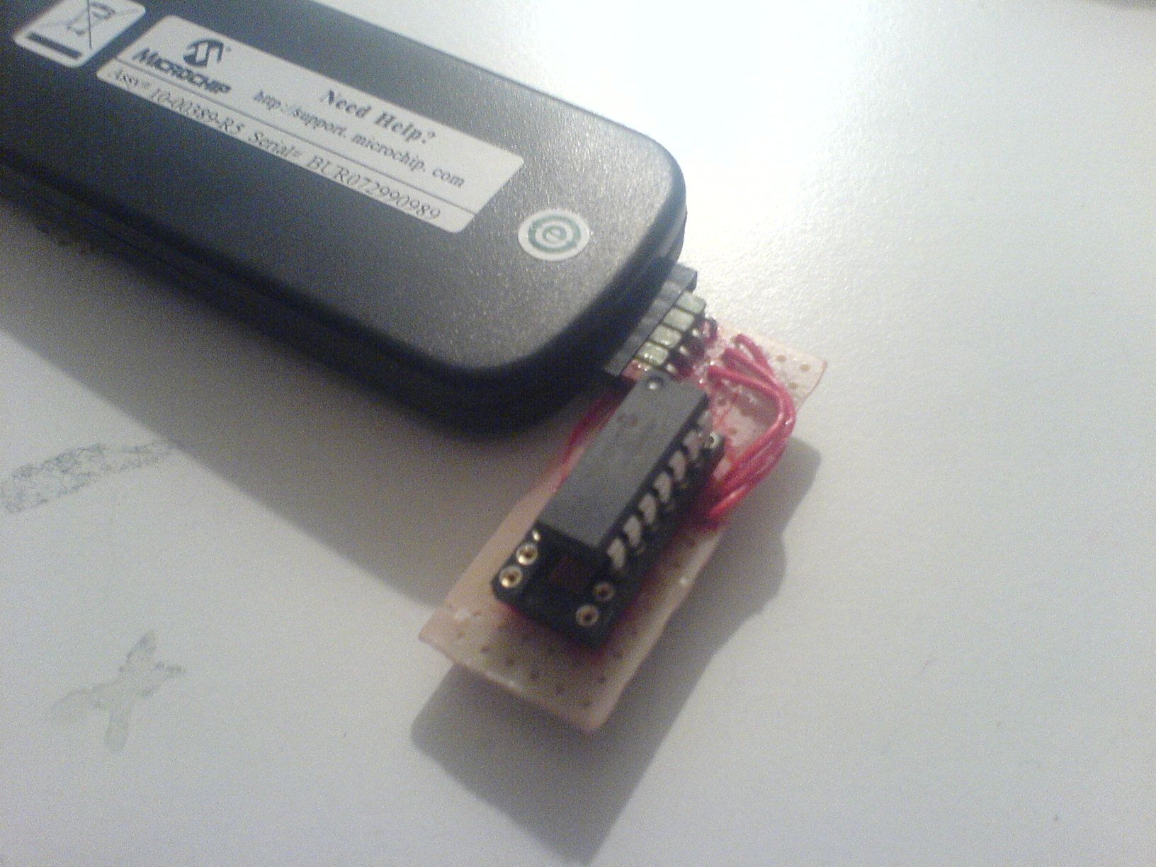 Pic 16F676 ICSP Programing Socket for the PICkit 2 Programer : 6 Steps ...