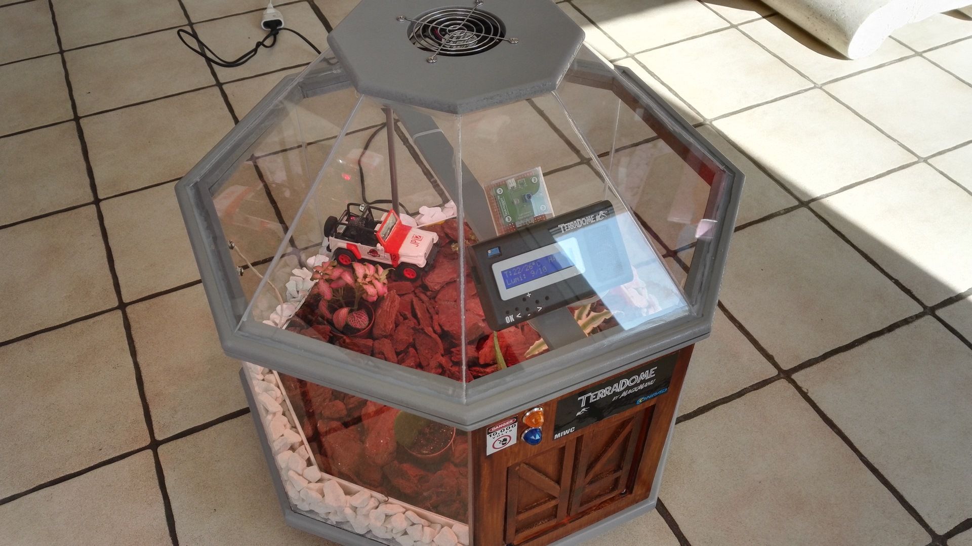TerraDome : Mini Tropical Greenhouse With Arduino : 18 Steps (with ...