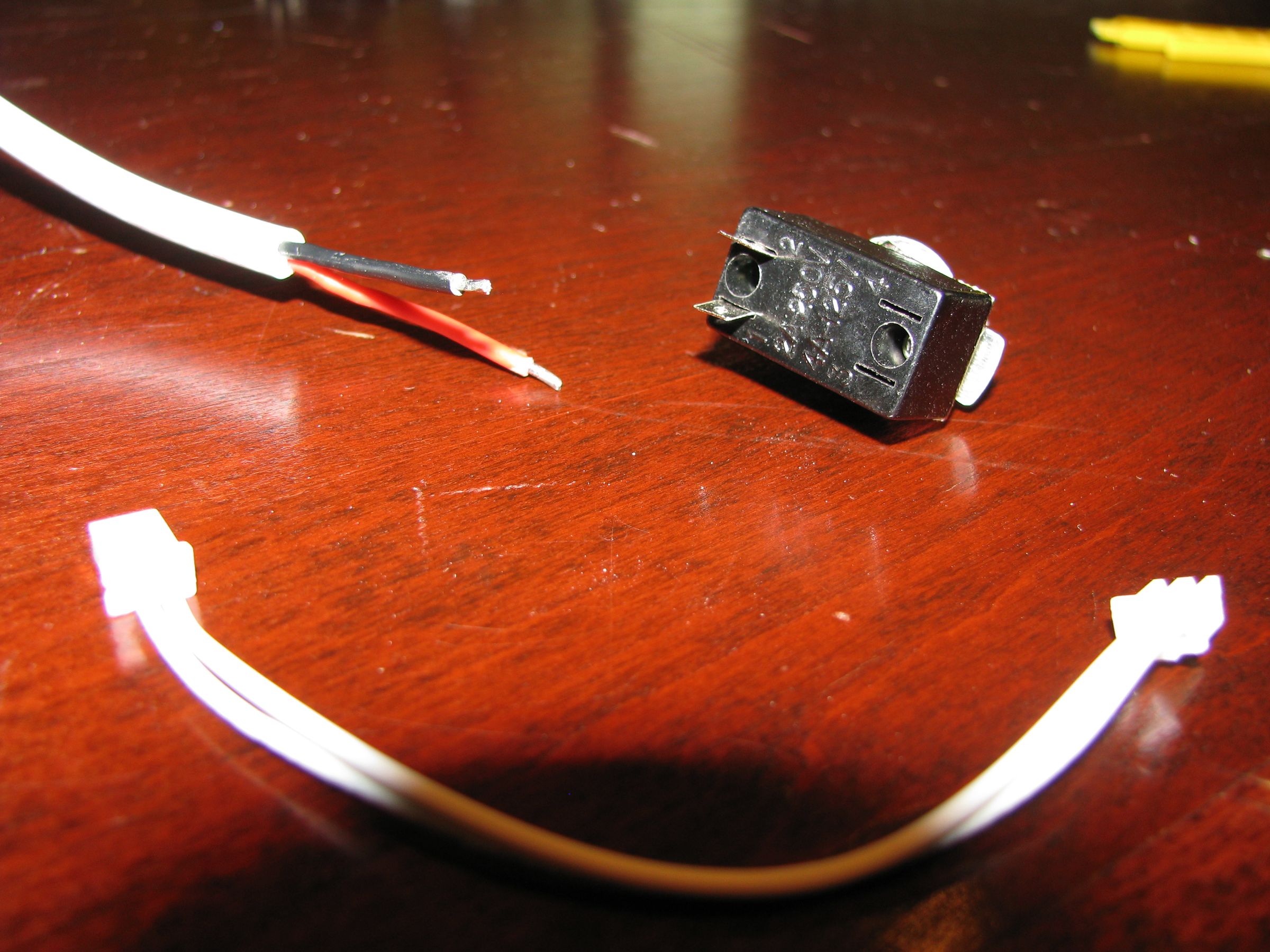 Install LED Light Strips on a Desk : 3 Steps - Instructables