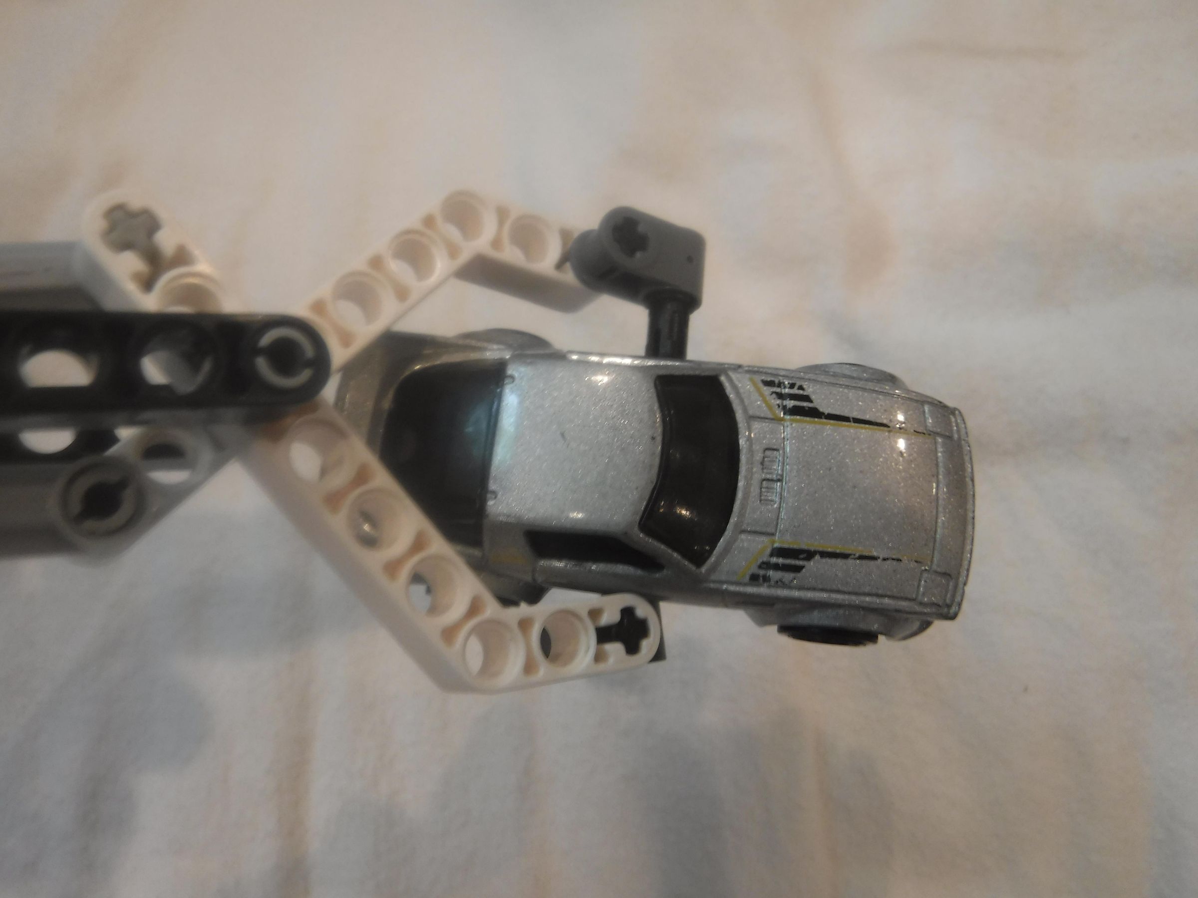 Lego Claw : 5 Steps - Instructables