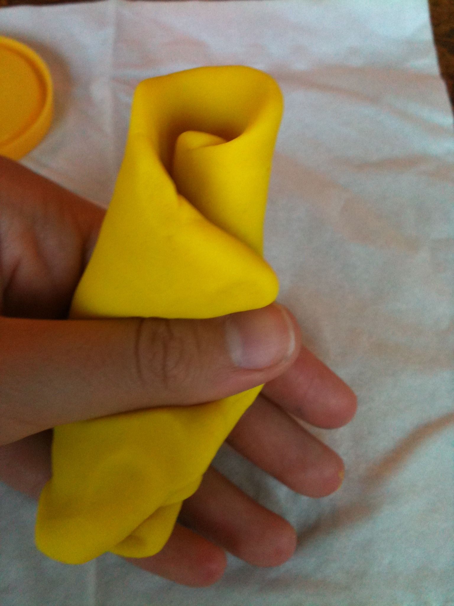 Play-Doh Rose : 4 Steps - Instructables