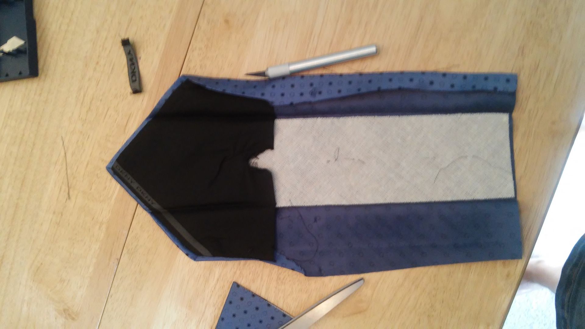 DIY Wallet With Old Ties : 8 Steps (with Pictures) - Instructables