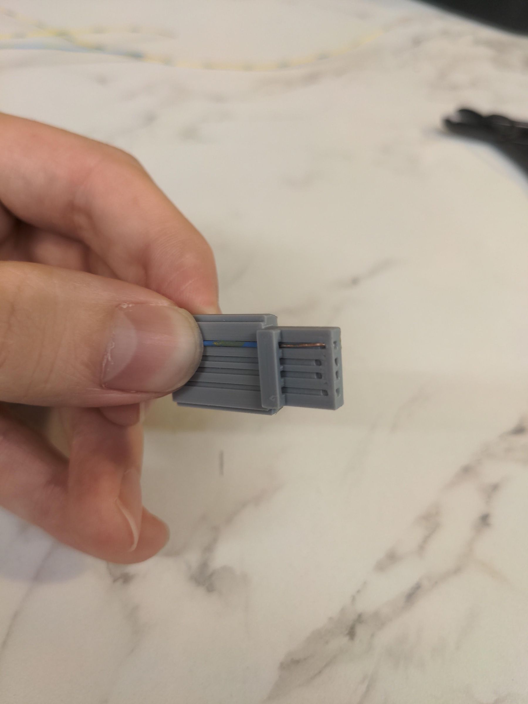 Minimalist USB Connector - No Special Hardware Required : 5 Steps ...