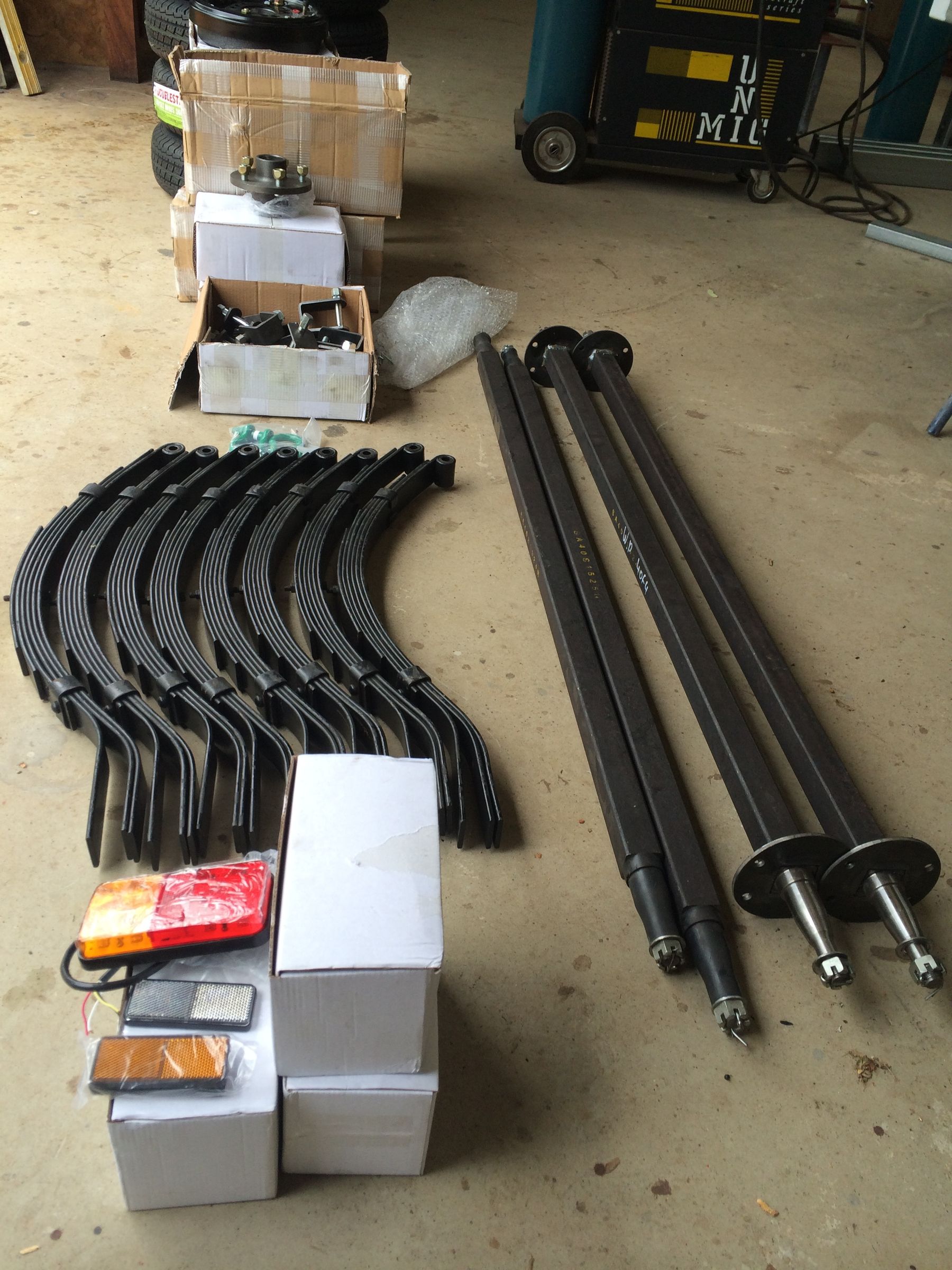 Three Trailers in One - Box, Car and Flat Top. the Box Top Trailer. : 5 ...