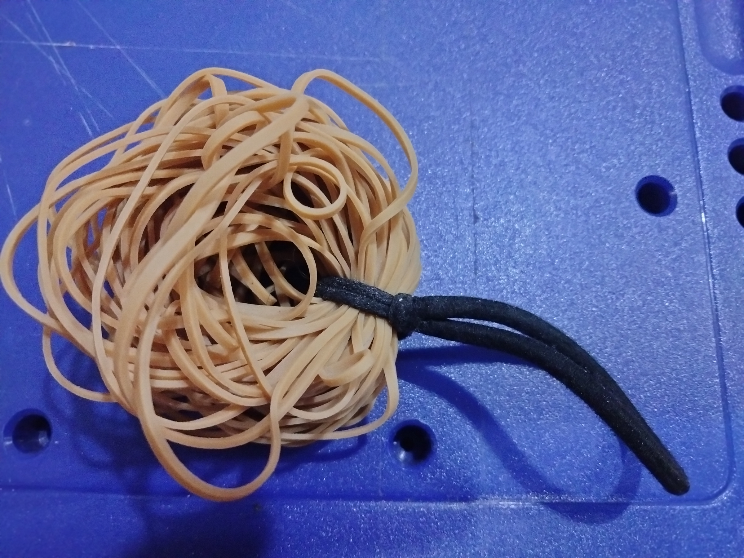 Doll Pom-Poms From Rubber Bands : 3 Steps - Instructables