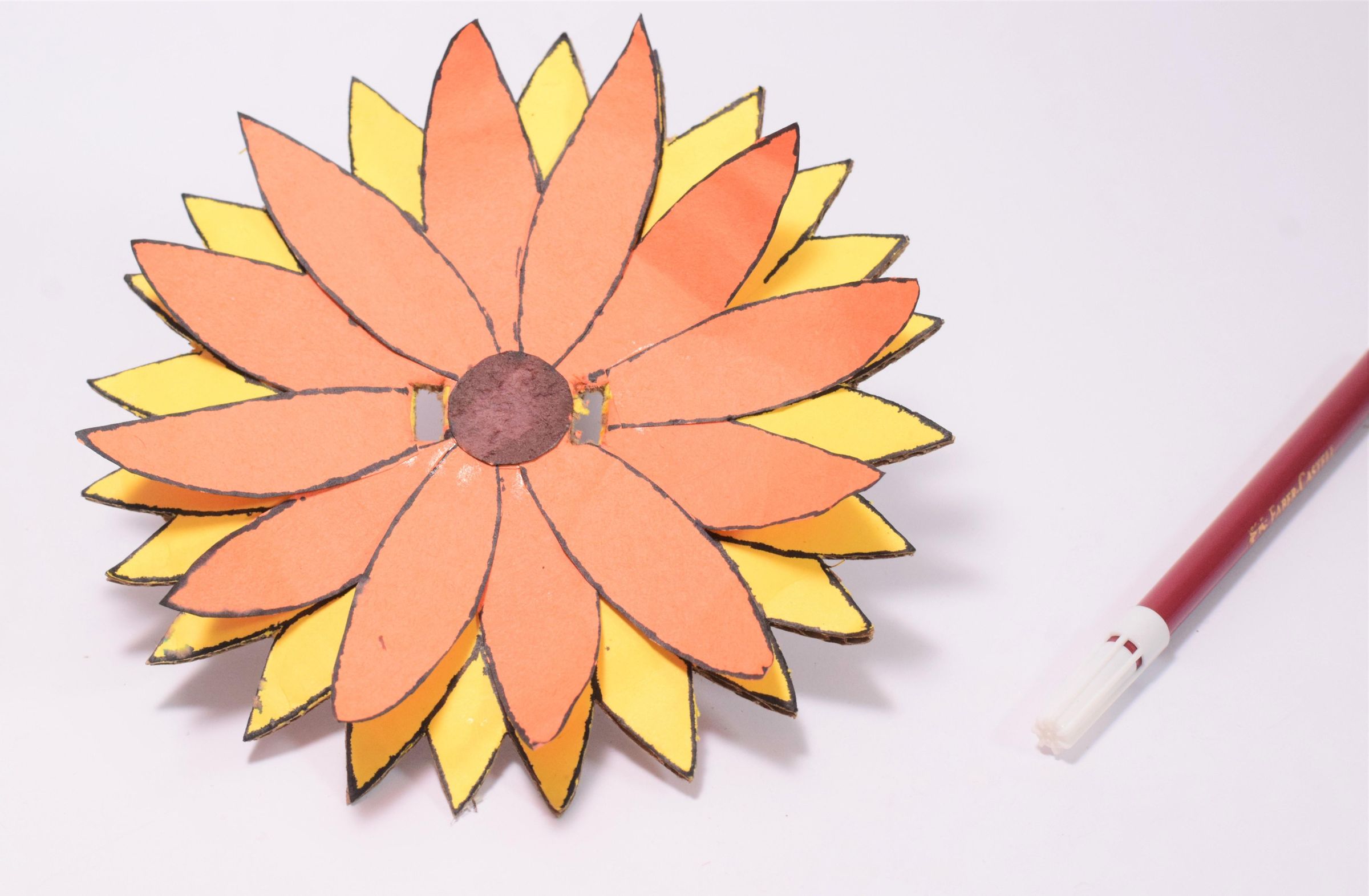 How to Build a DIY Sunflower : 12 Steps - Instructables