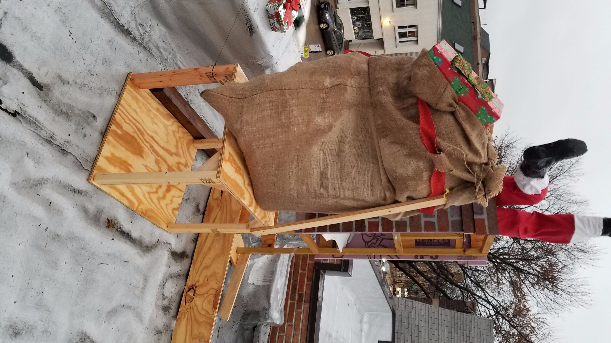Christmas Gone Wrong : 12 Steps (with Pictures) - Instructables