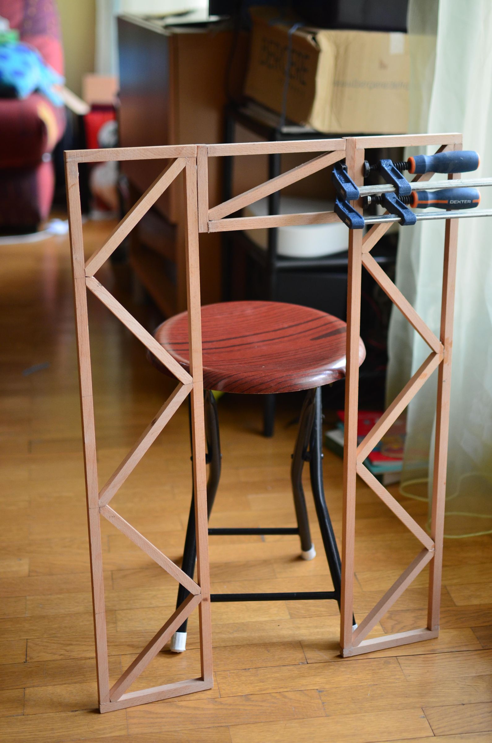 Beech Truss Desk : 4 Steps - Instructables