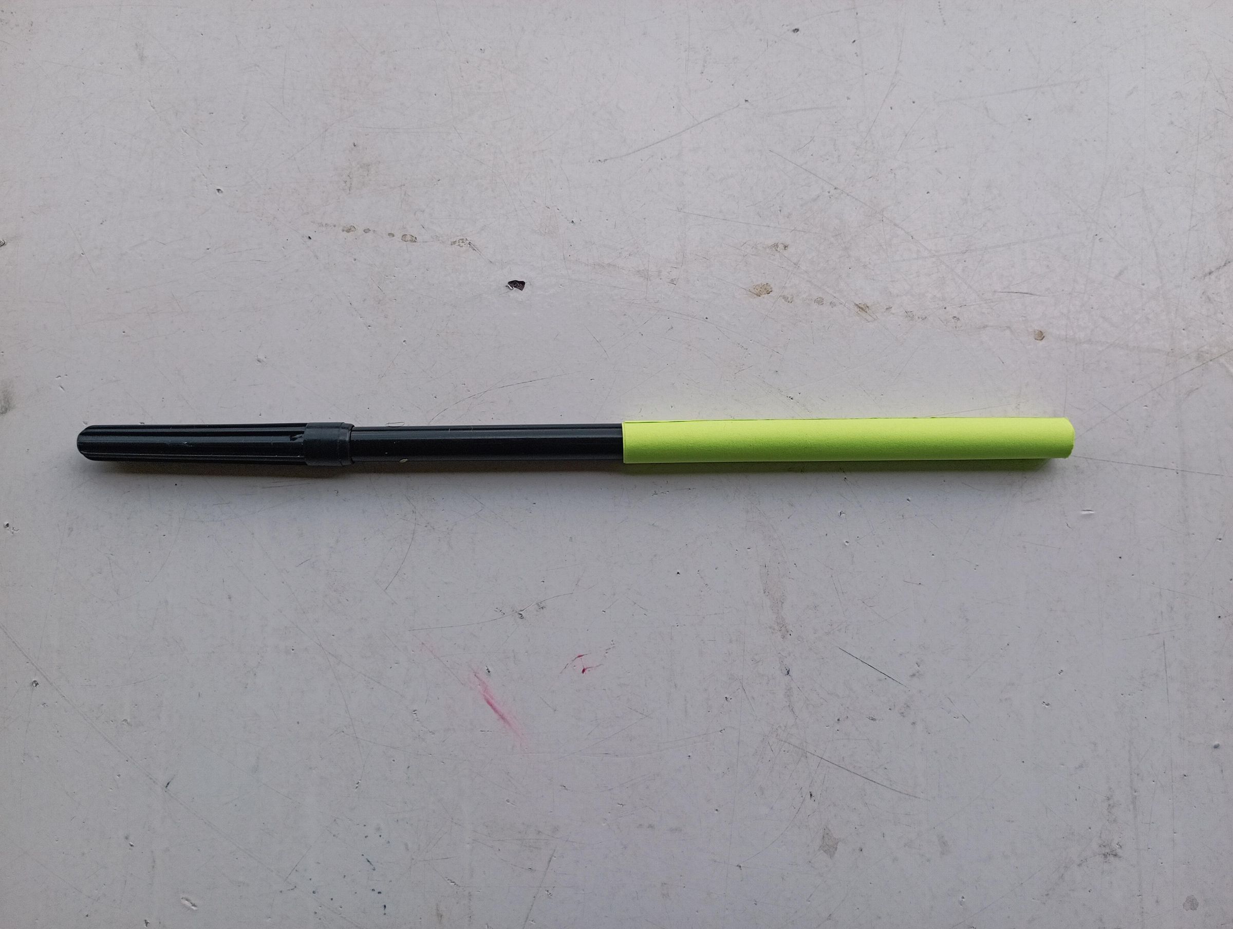 Super Simple DIY Fun Paper Wriggling Caterpillar. : 10 Steps (with ...