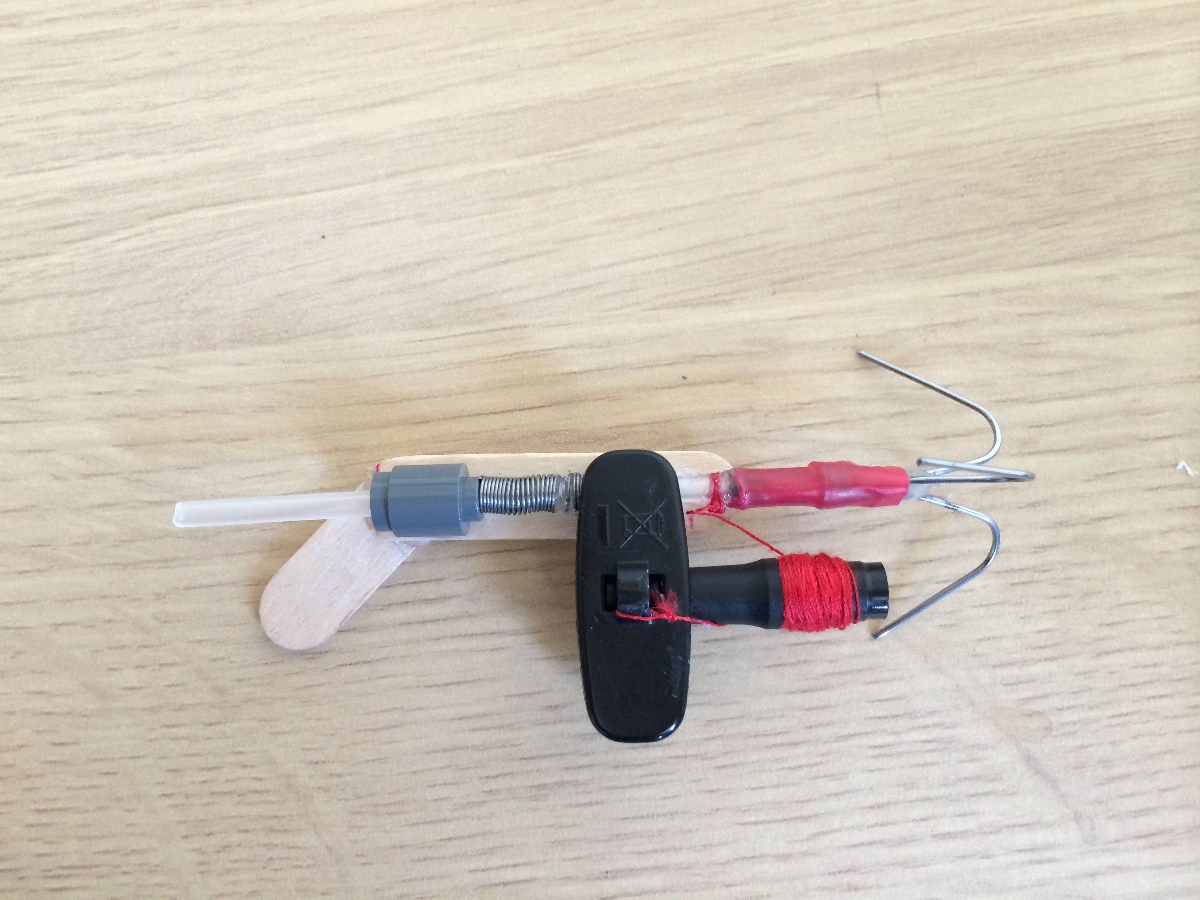 Make a Mini Grapple Gun! : 4 Steps - Instructables