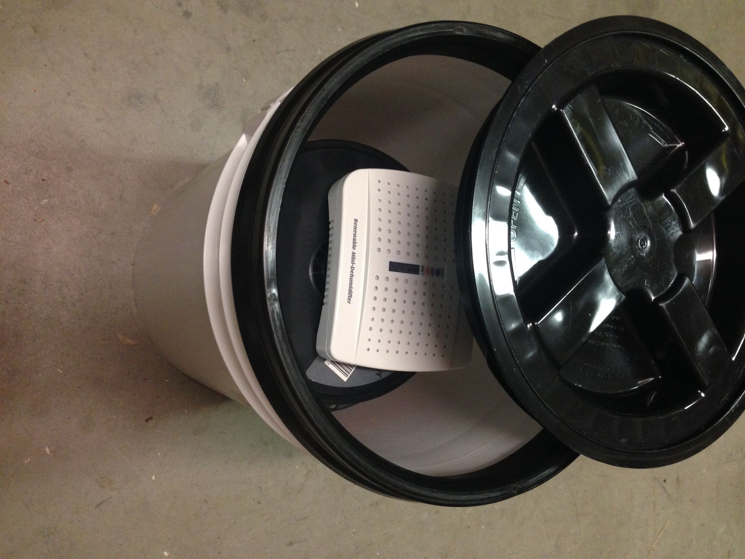Easy Filament Dry Box - Instructables