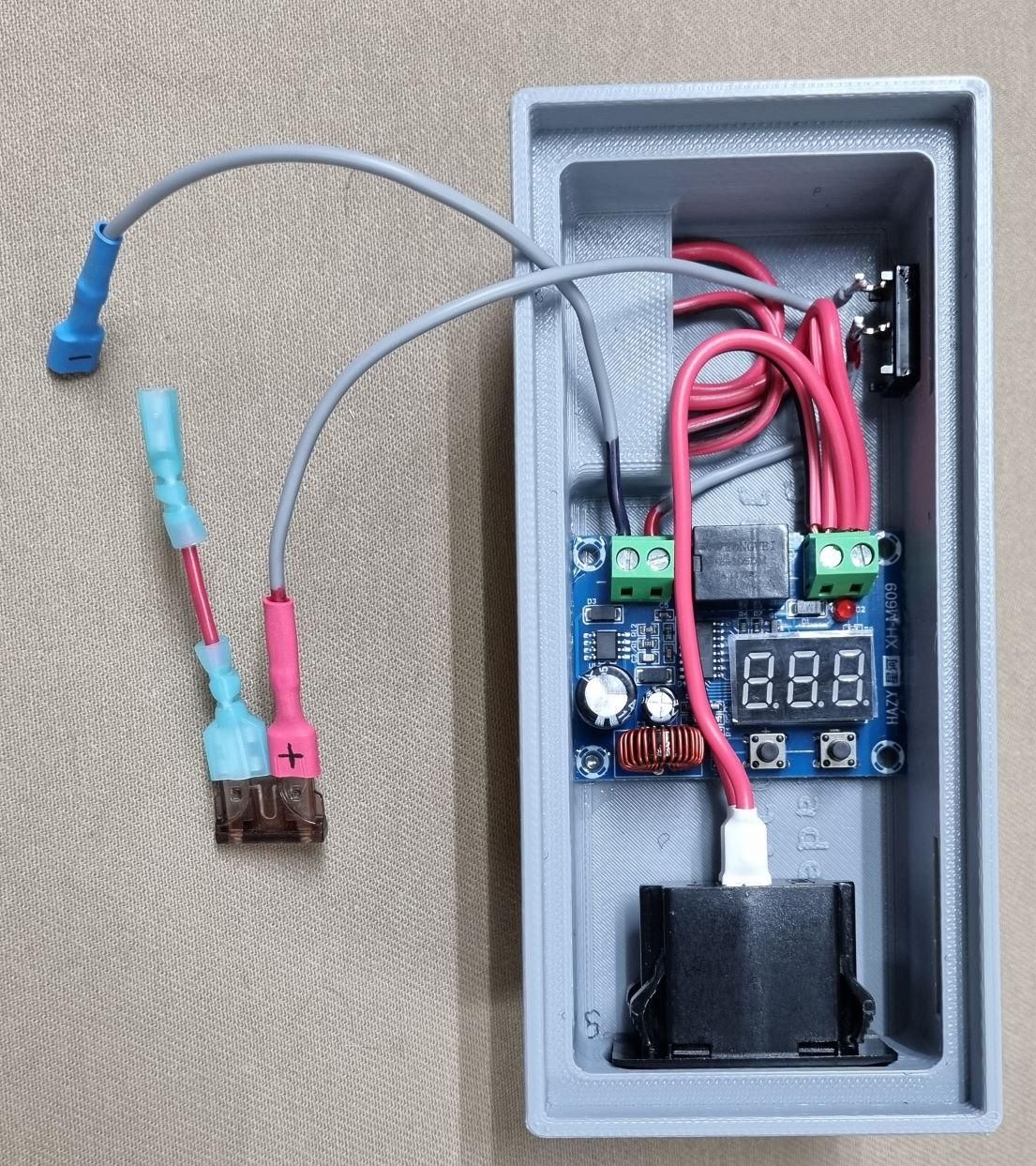 Power Bank From Old UPS Batteries : 5 Steps - Instructables