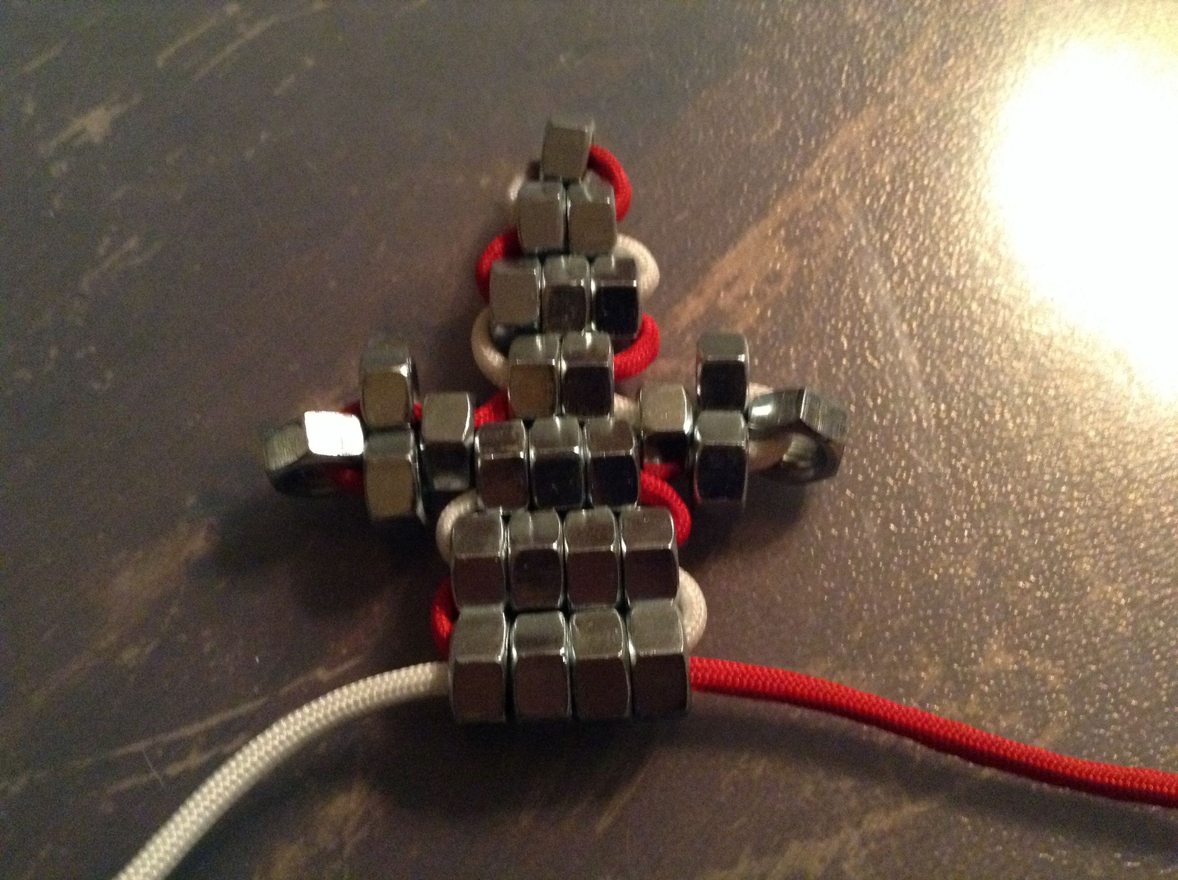 Paracord Gecko/ Lizard : 10 Steps (with Pictures) - Instructables
