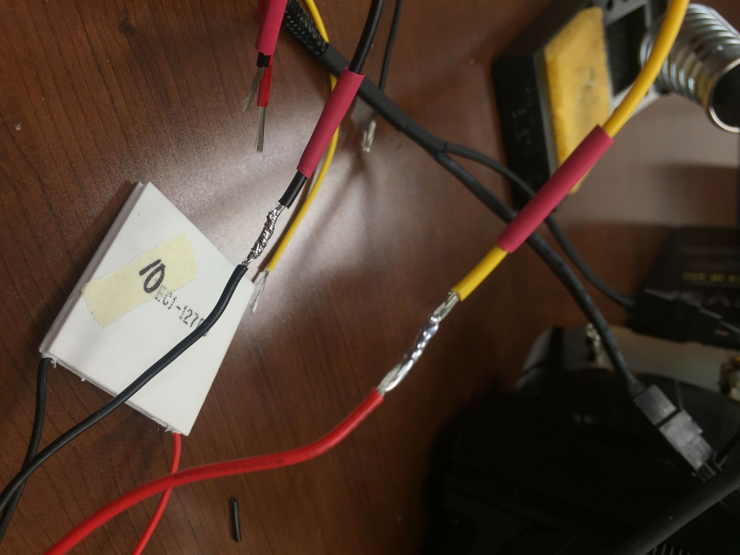 Cloud Chamber Particle Detector : 12 Steps (with Pictures) - Instructables