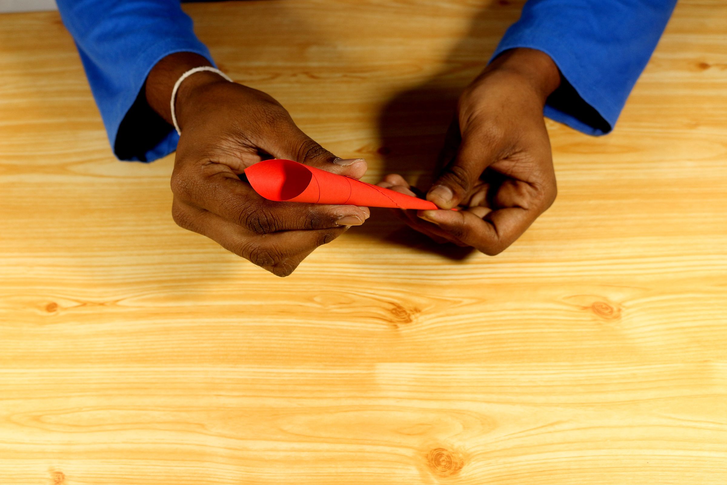 How to Make Paper Plane Dart : 7 Steps (with Pictures) - Instructables