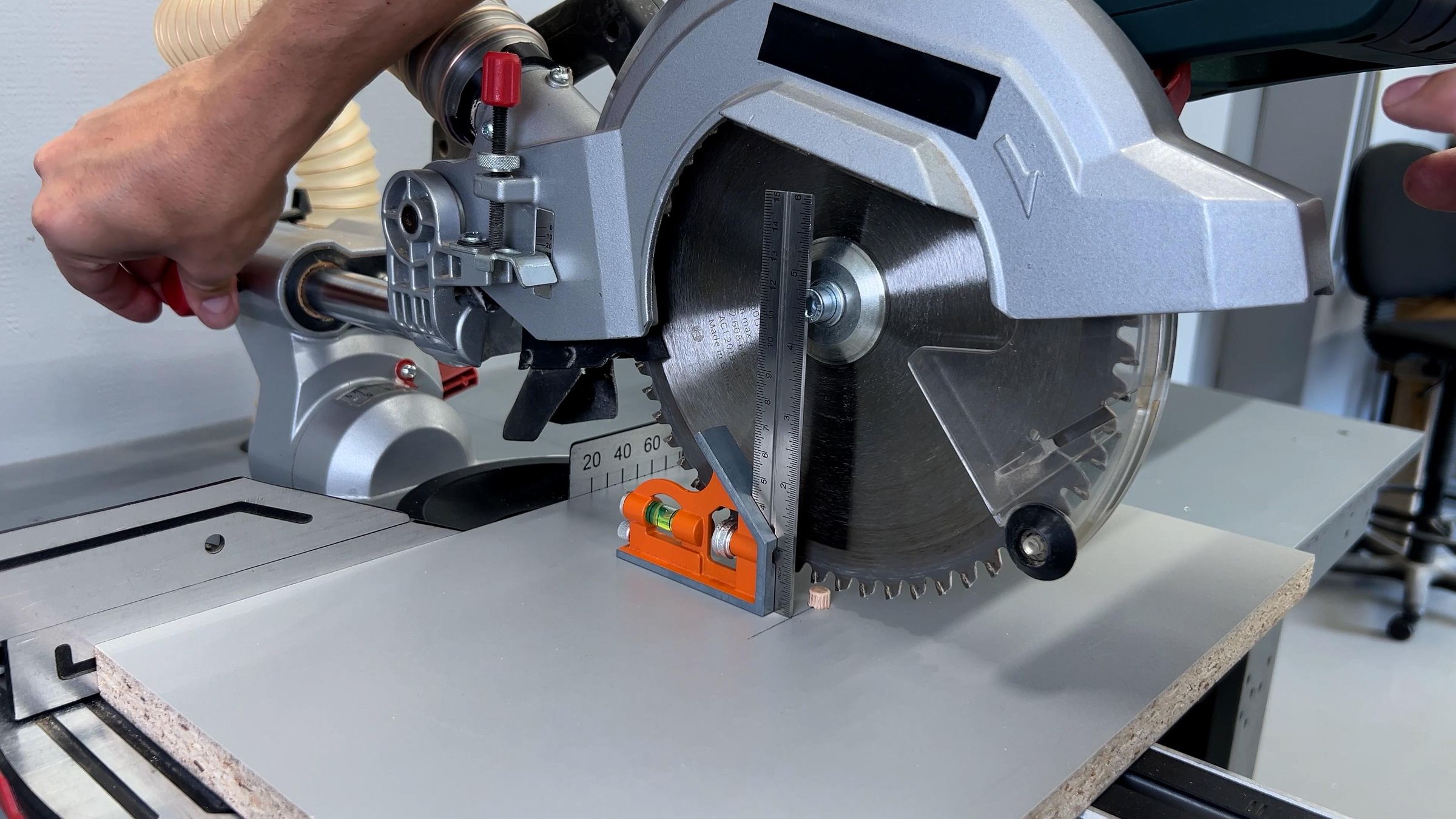 A Bowl Using Just a Mitre Saw! : 13 Steps (with Pictures) - Instructables