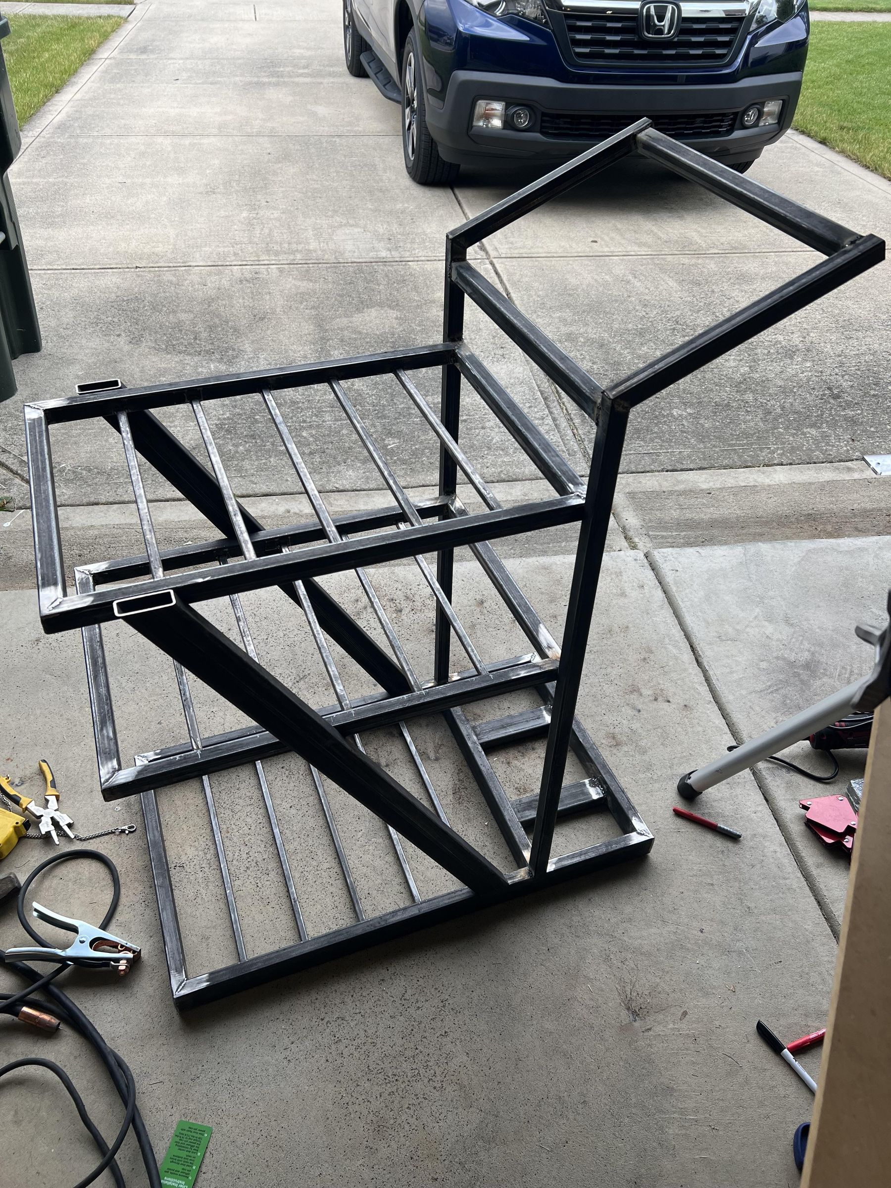 Versatile Welding Cart : 6 Steps - Instructables