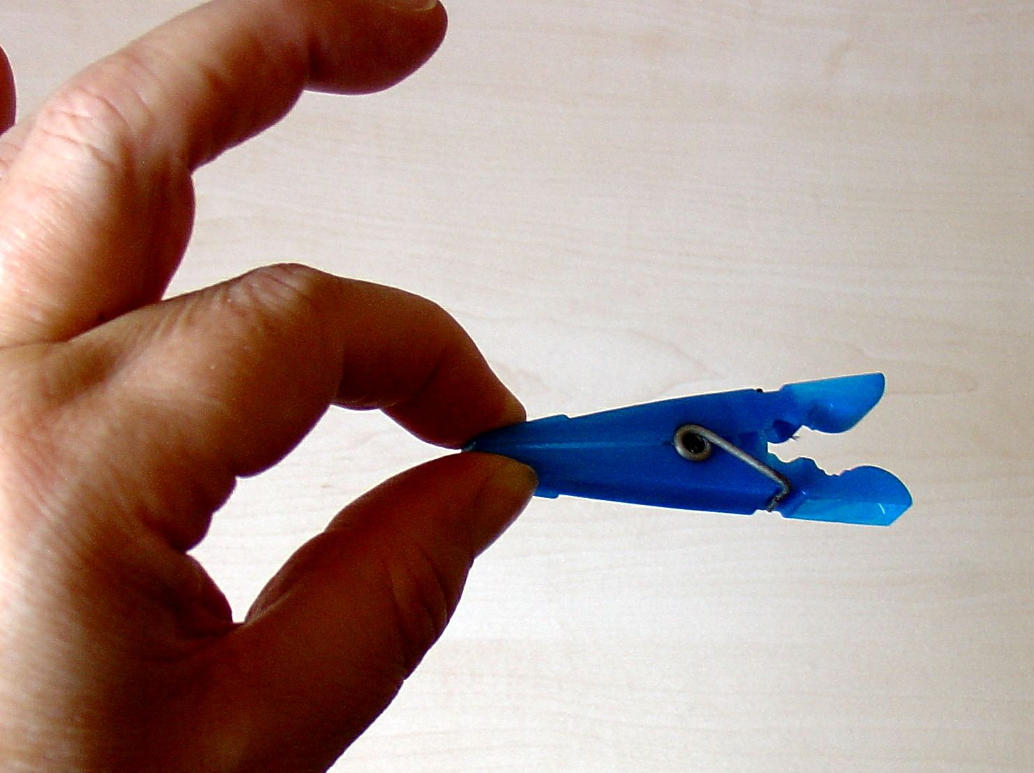 Your Fiddle - Left Hand Exercises 2 : 3 Steps - Instructables