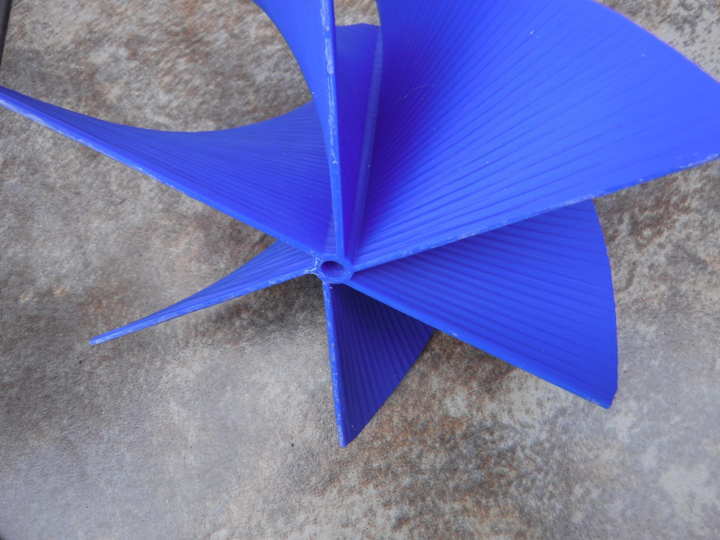 Vertical Wind Spinner : 8 Steps (with Pictures) - Instructables