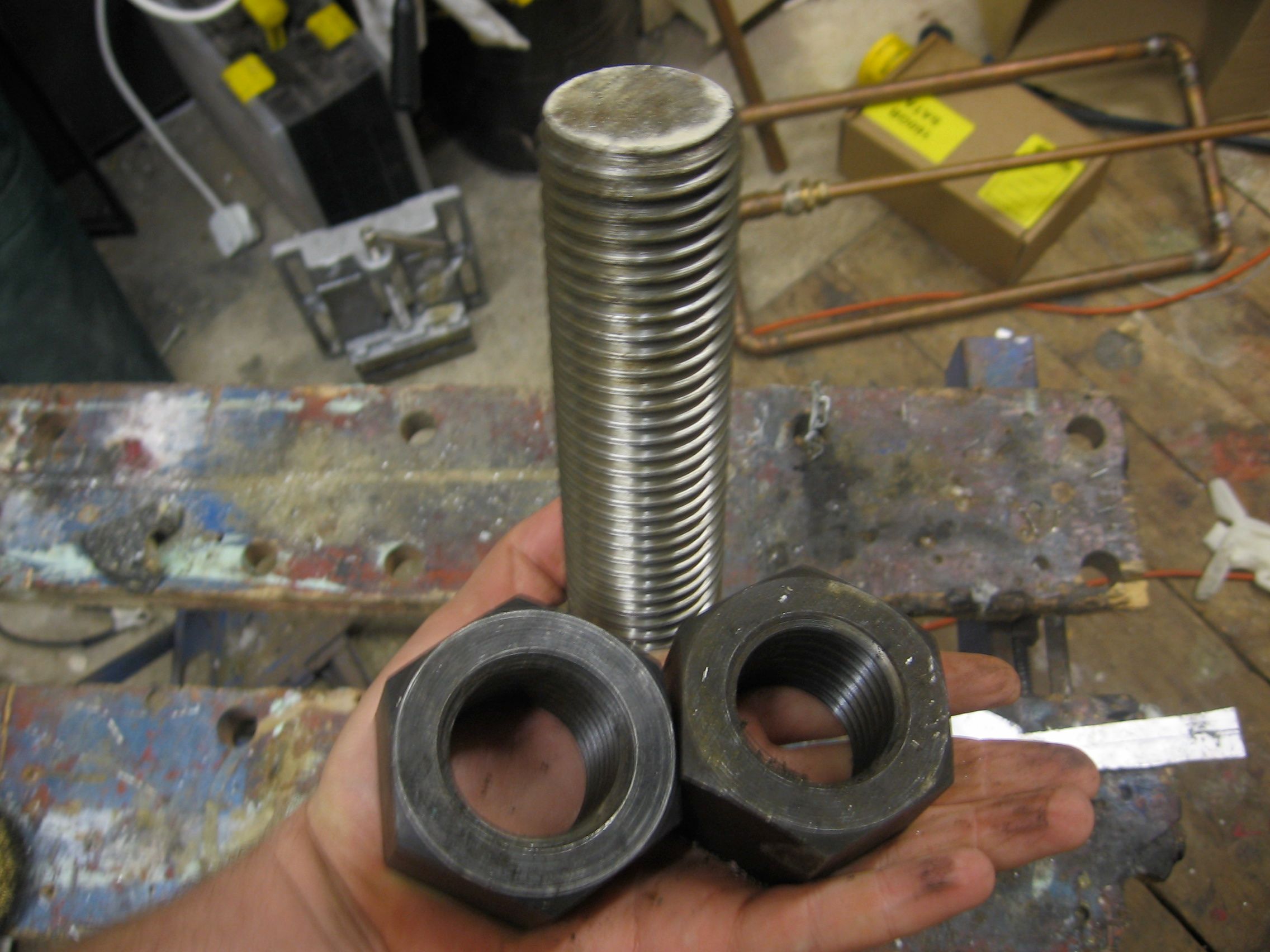 Make a 30tonne Hydraulic Press. Squash Anything! : 8 Steps - Instructables