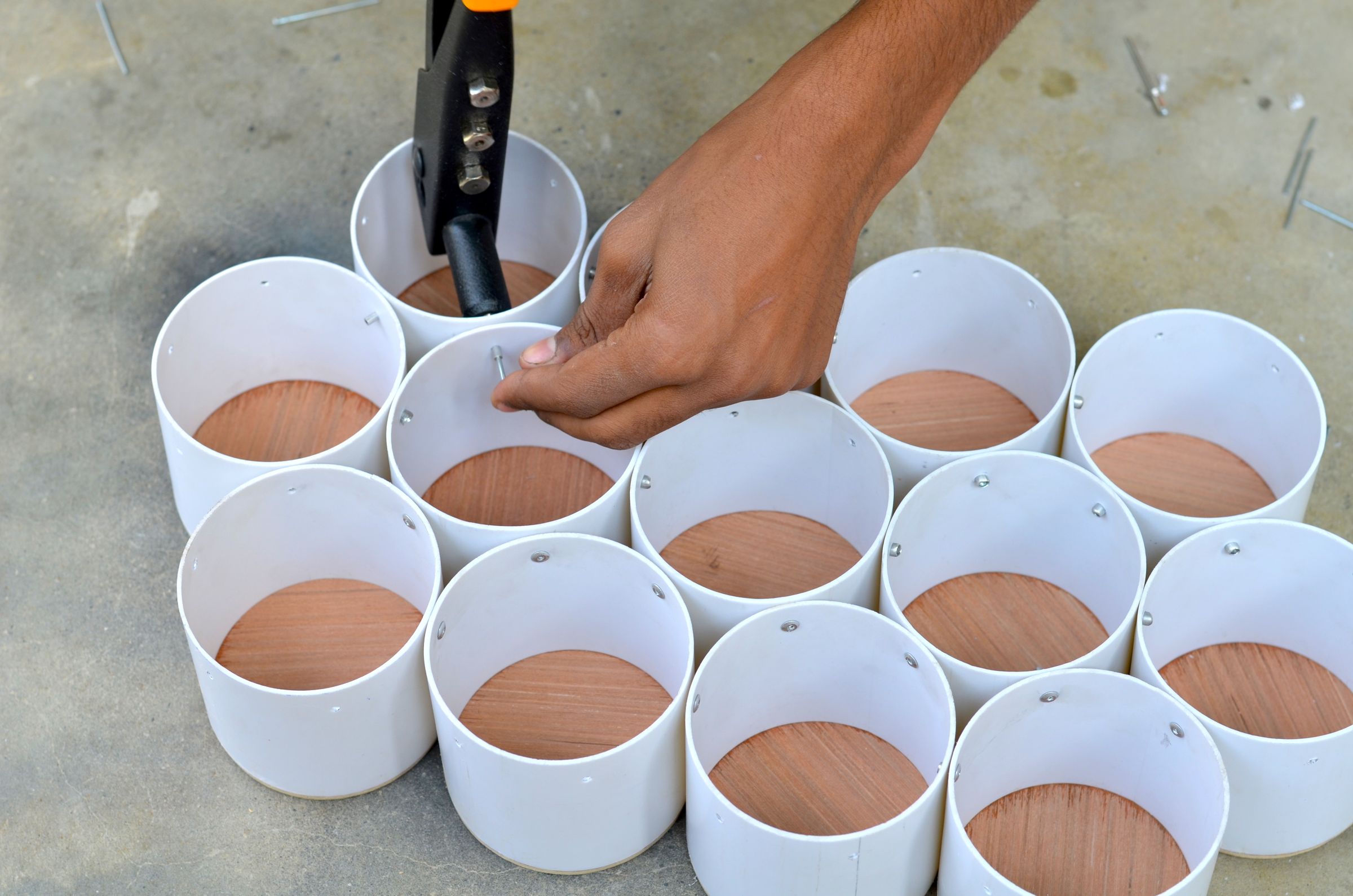 DIYers PVC Organizer Workbench/Table : 15 Steps (with Pictures ...