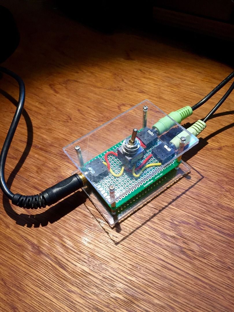 A/B Switch on the Cheap : 4 Steps - Instructables