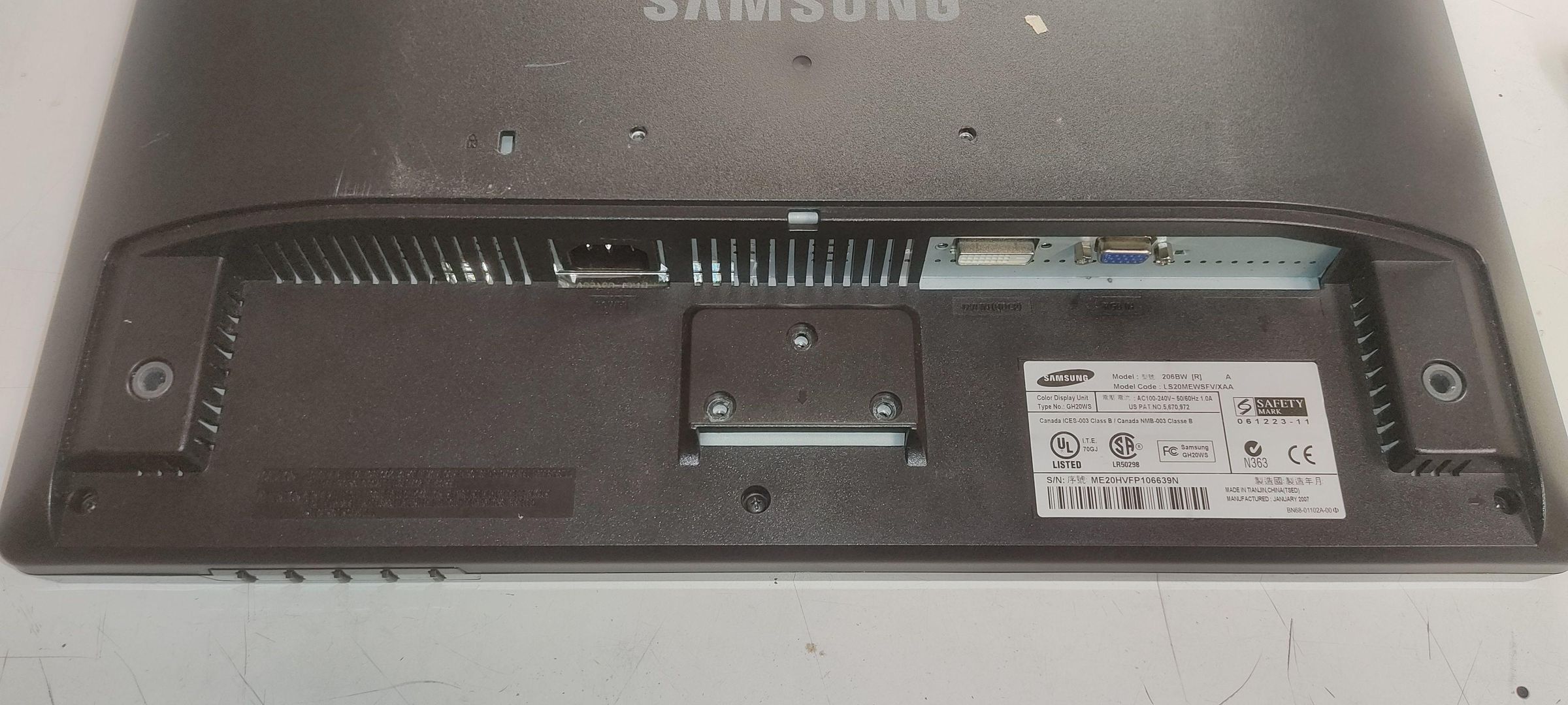 How to Fix a Monitor Broken by Age. : 8 Steps (with Pictures ...