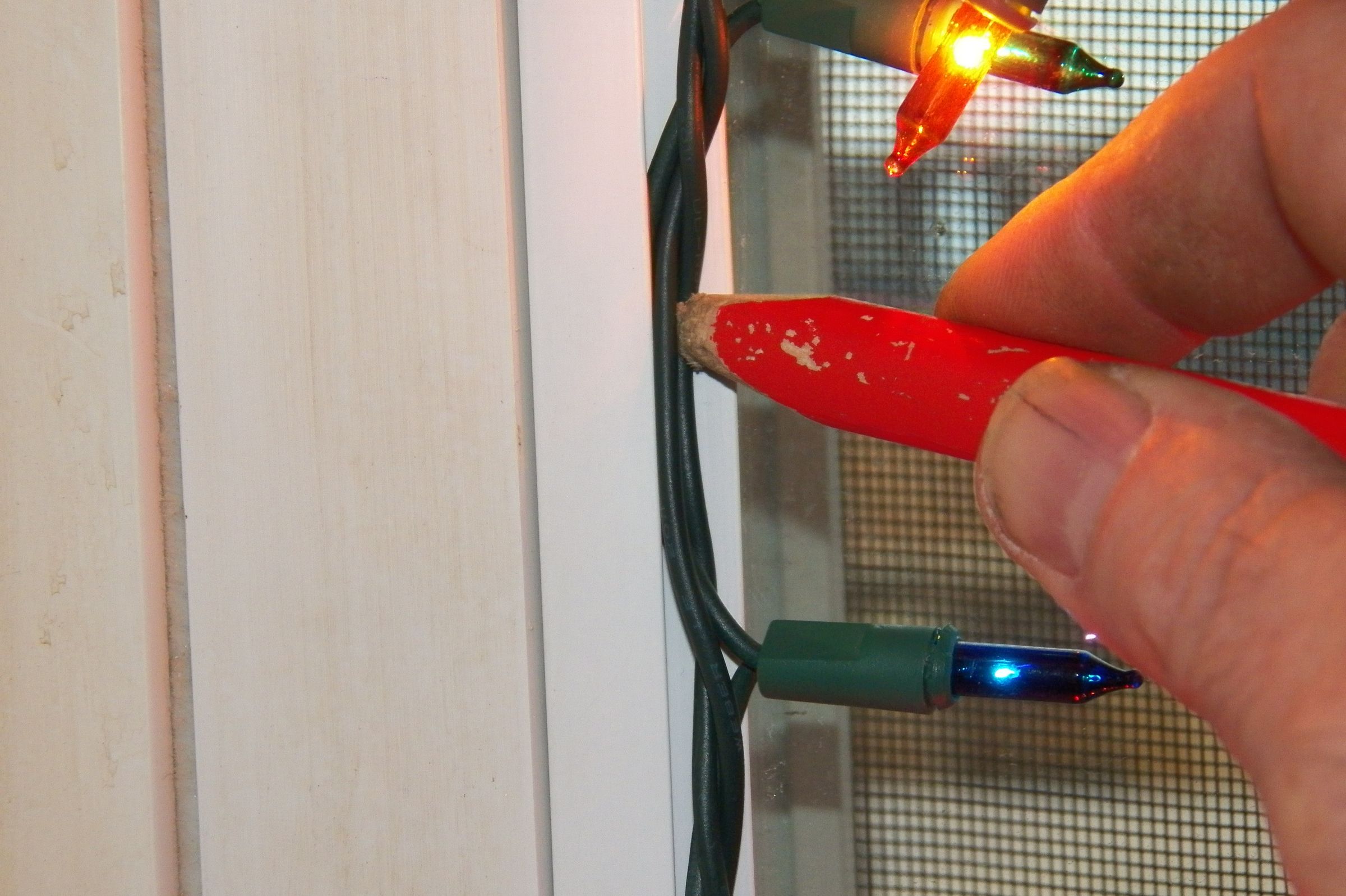 Christmas Light Installation for Vinyl Windows : 6 Steps (with Pictures ...