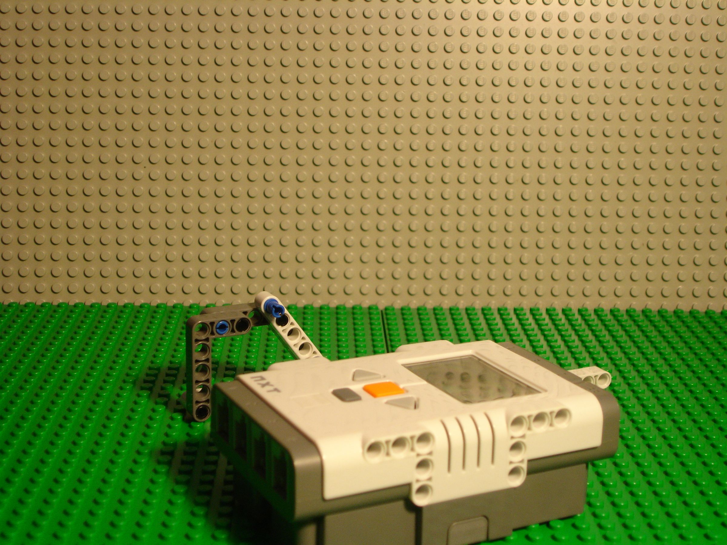 Build a Simple LEGO Starter Robot : 7 Steps - Instructables