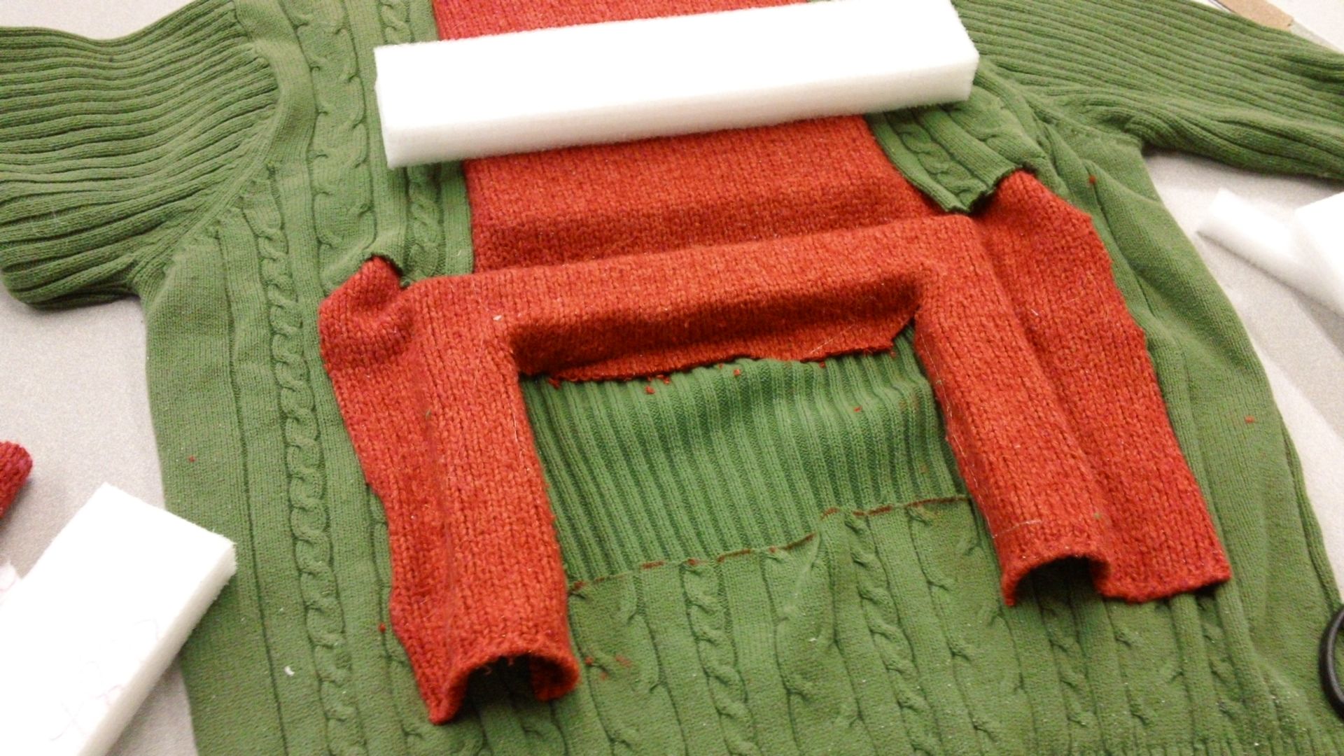 UGLY CHRISTMAS SWEATER DIY (Stuck in the Chimney 2012) : 4 Steps ...