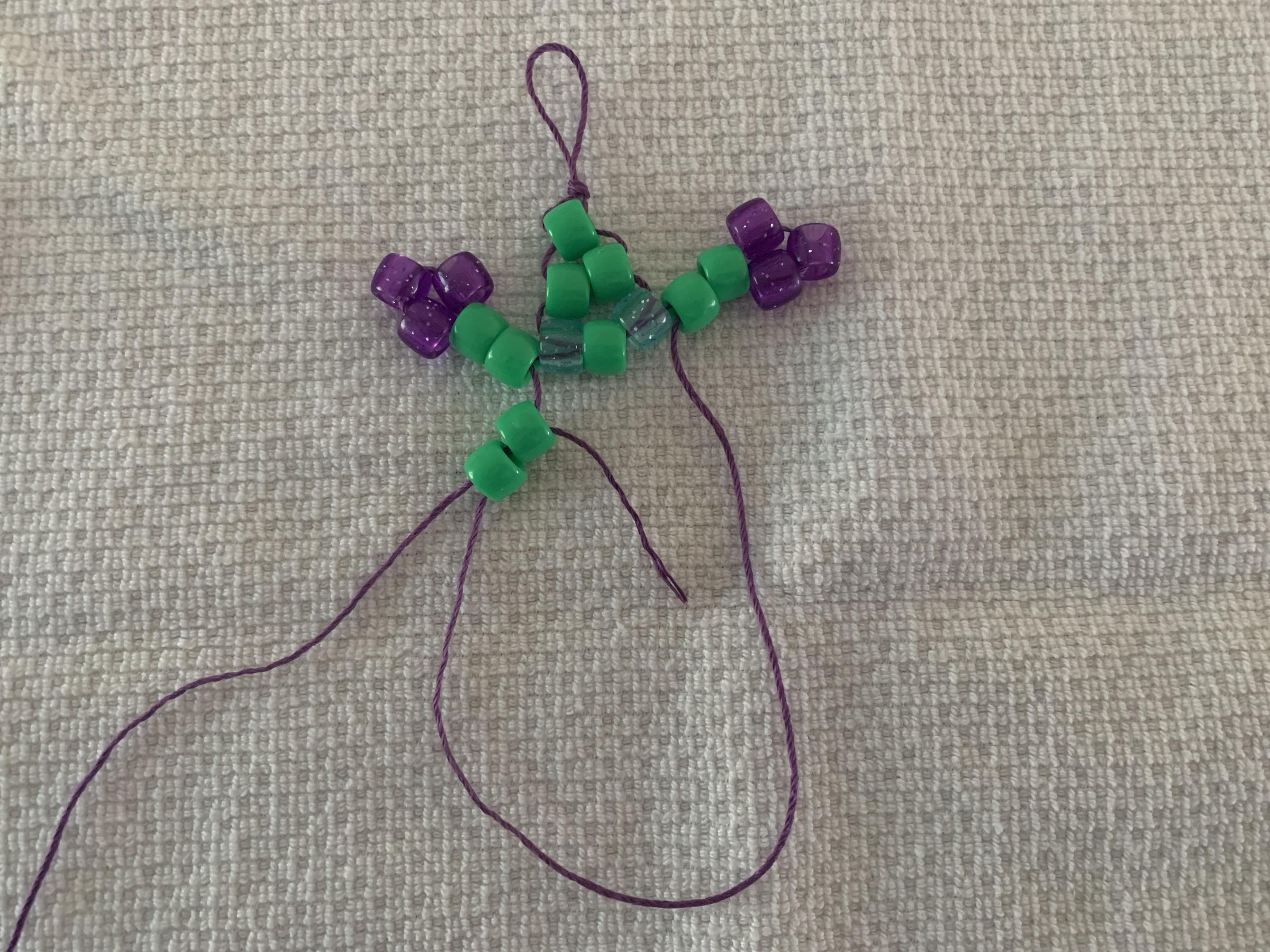 Pony Bead Lizard : 6 Steps (with Pictures) - Instructables