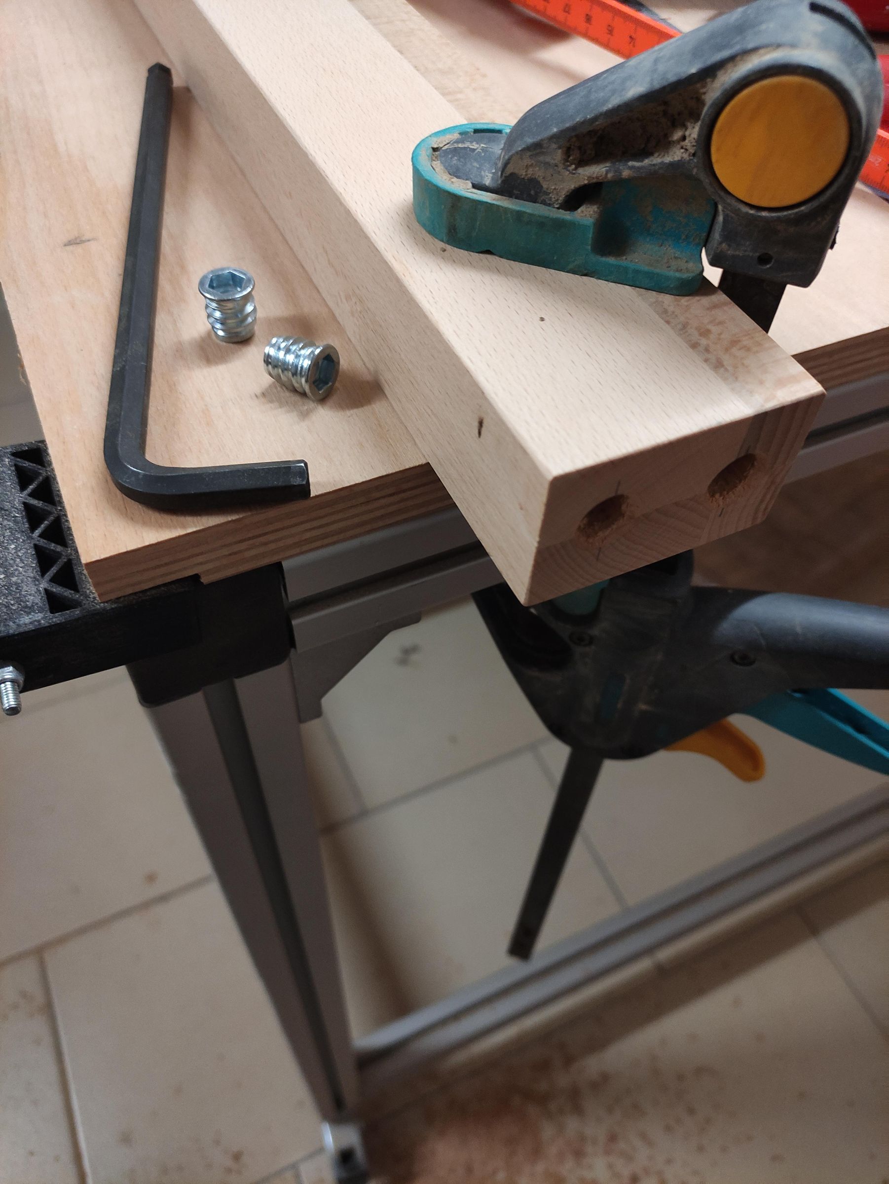 Table Football : 18 Steps (with Pictures) - Instructables