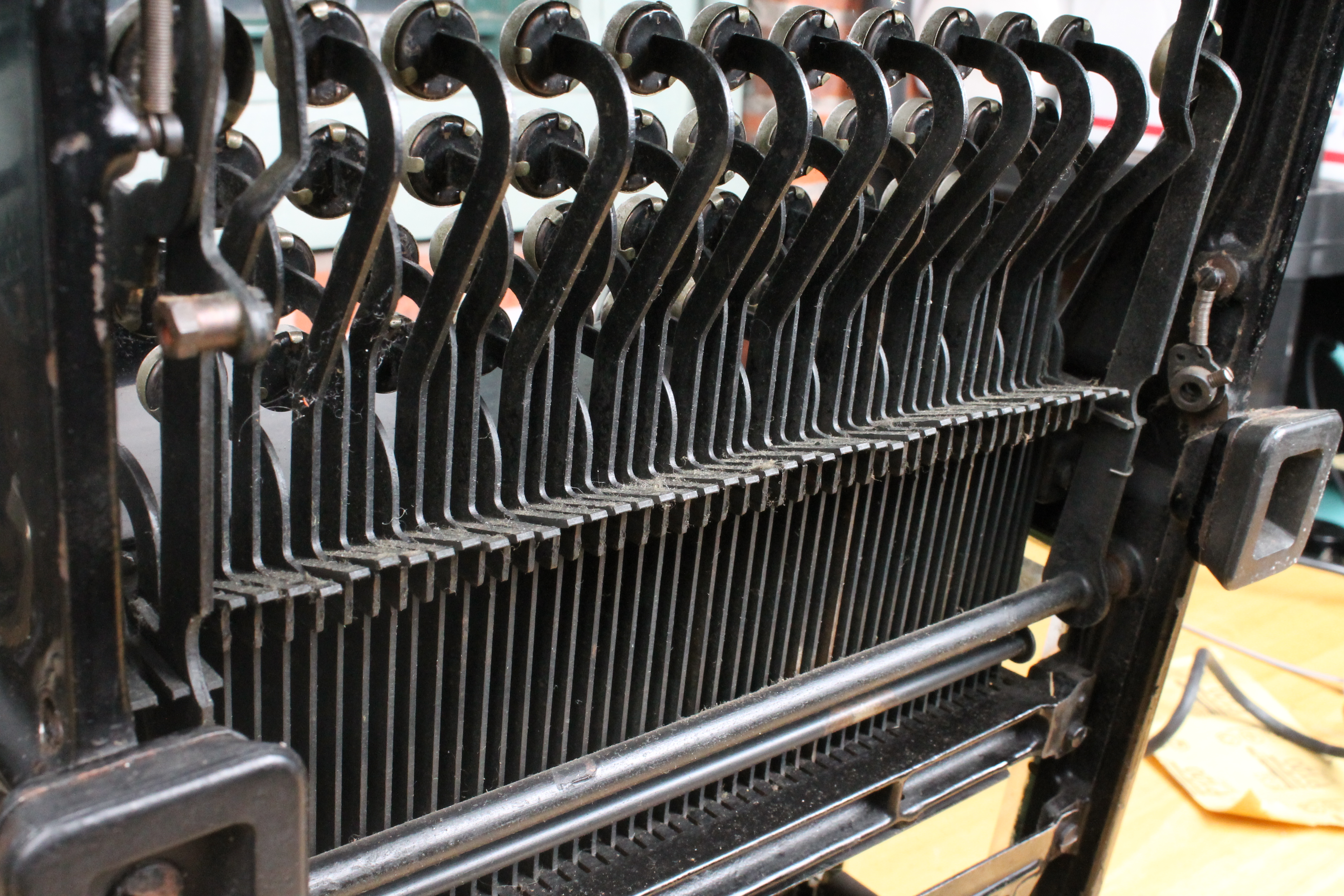 Installing the USB Typewriter Kit on the Royal #10 : 8 Steps ...